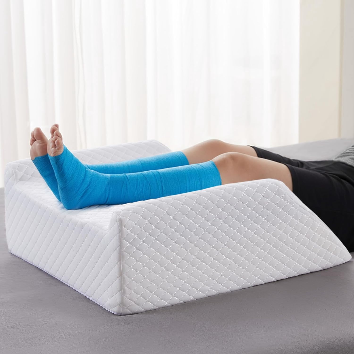 Leg Elevation Pillow for Blood Circulation After Surgery Swelling ...