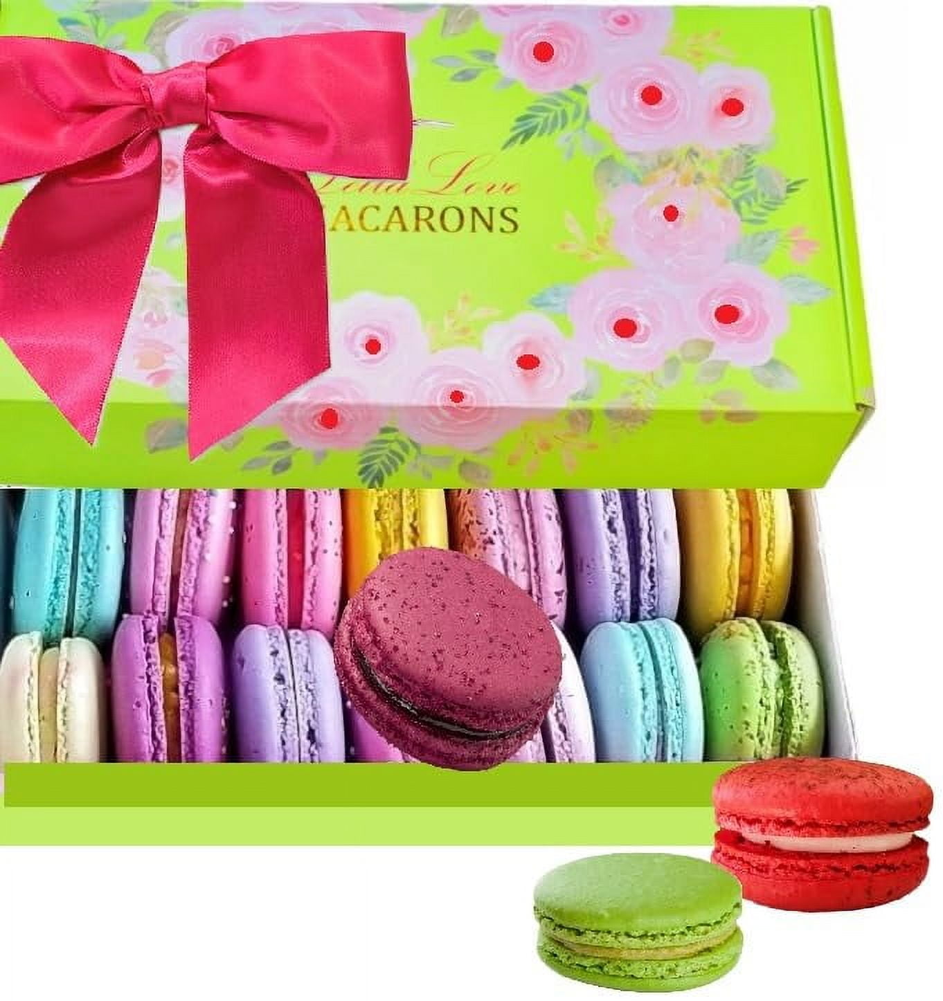 LeilaLove Macarons - 25 Gourmet Macarons Collections of dozen flavors ...