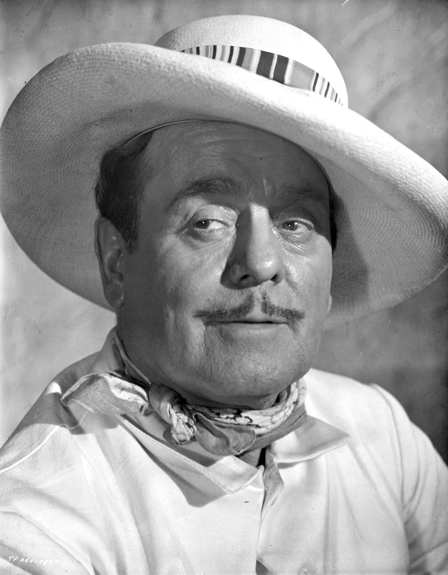 Leo Carrillo as a cowboy Photo Print (8 x 10) - Walmart.com