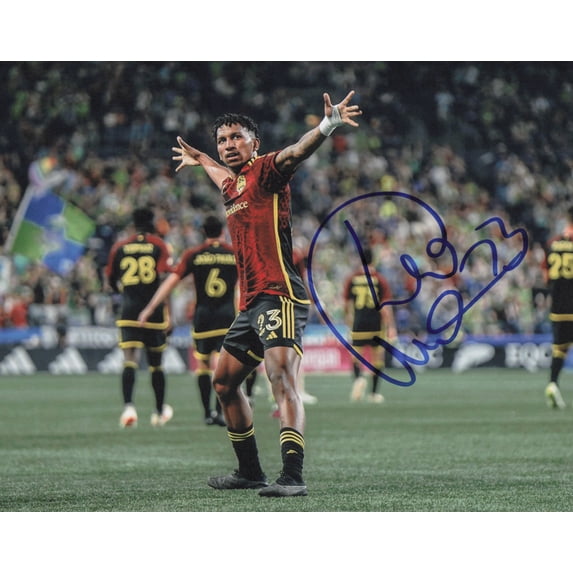 Leonardo Leo Chu Autographed 8x10 Photo Seattle Sounders SKU #244262 ...