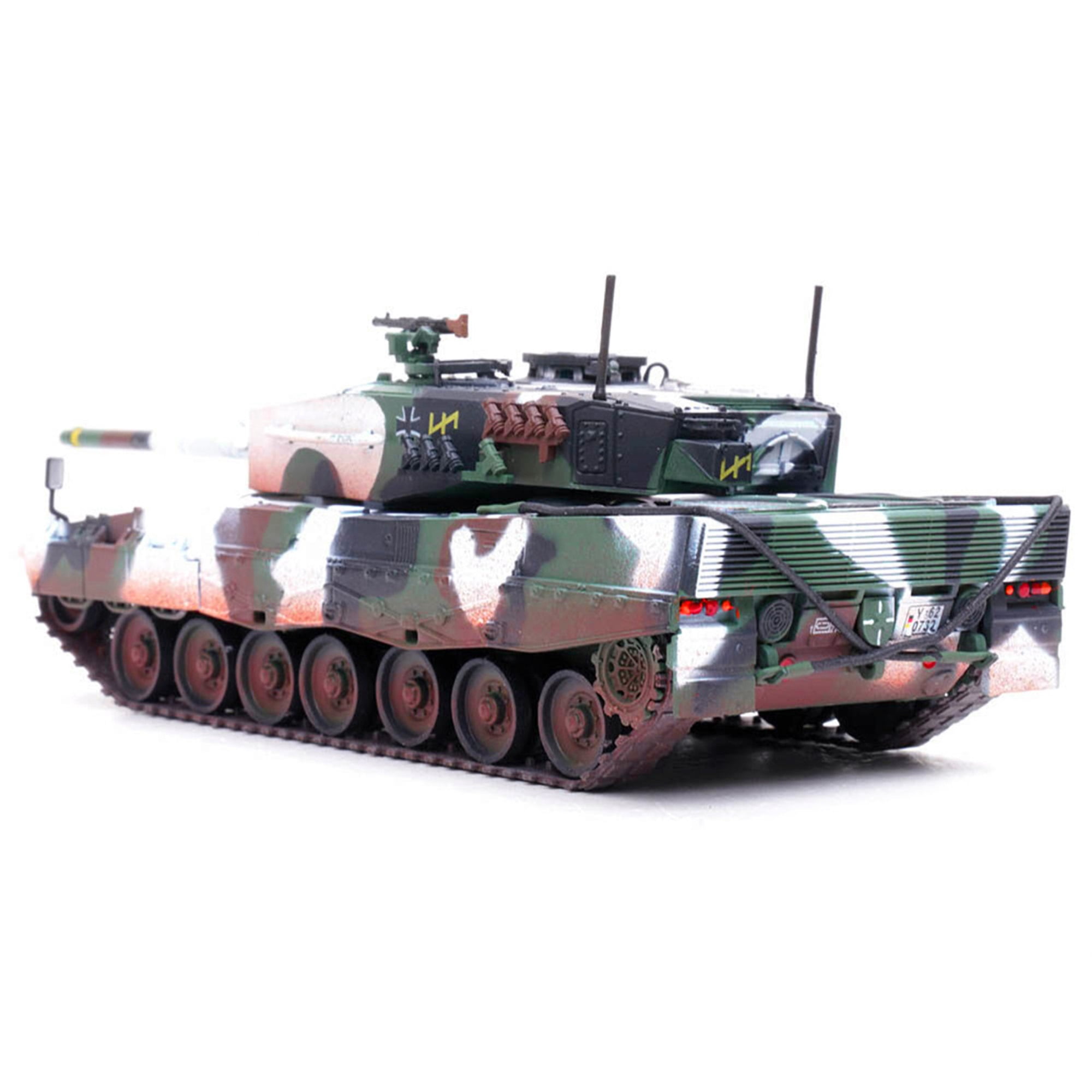 Leopard 2A4 Main Battle Tank with Snorkel "Winter Camouflage" German ...