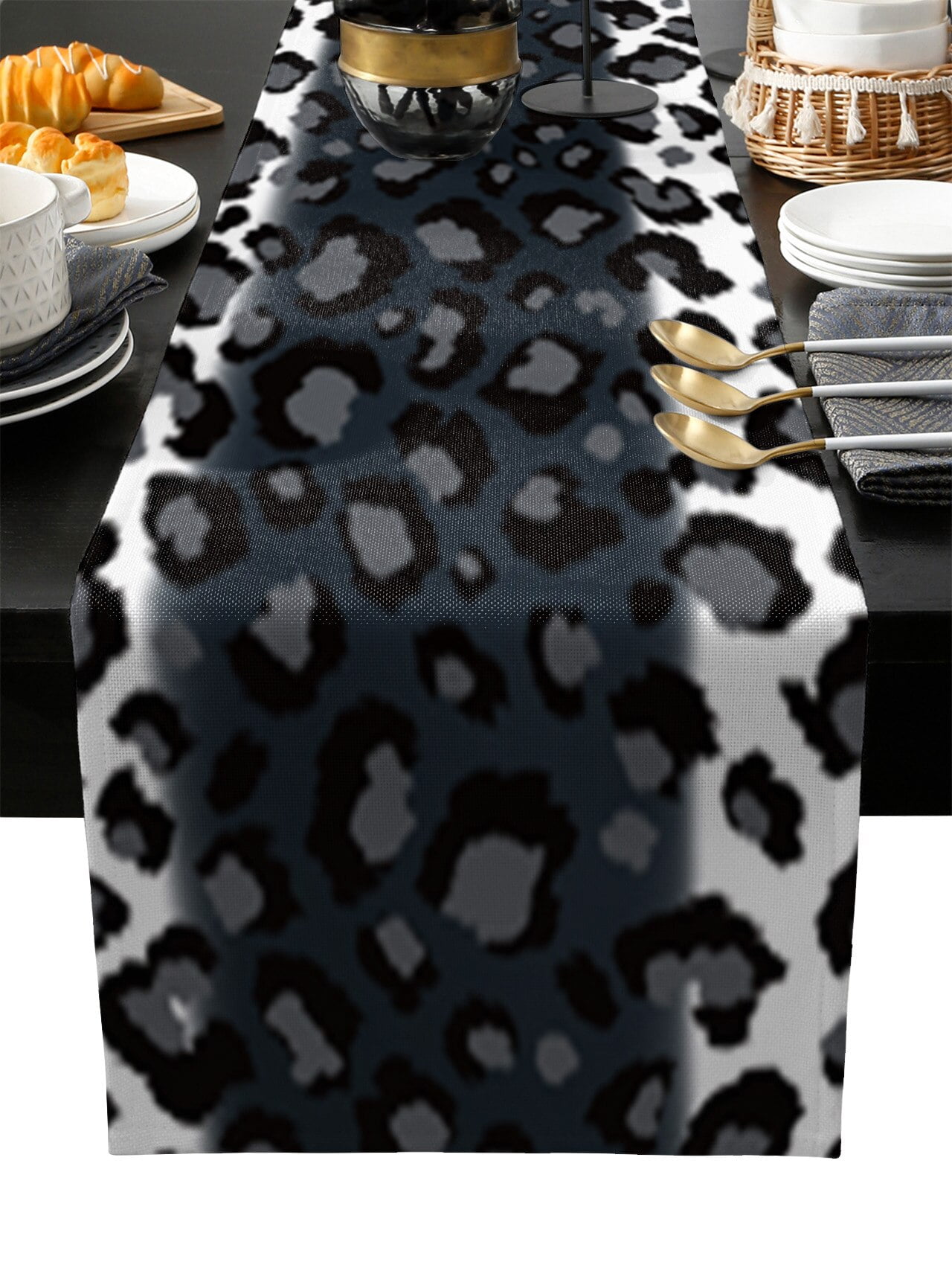 Leopard Pattern Bathtub Table Runner Luxury Home Dining Table Coffee ...