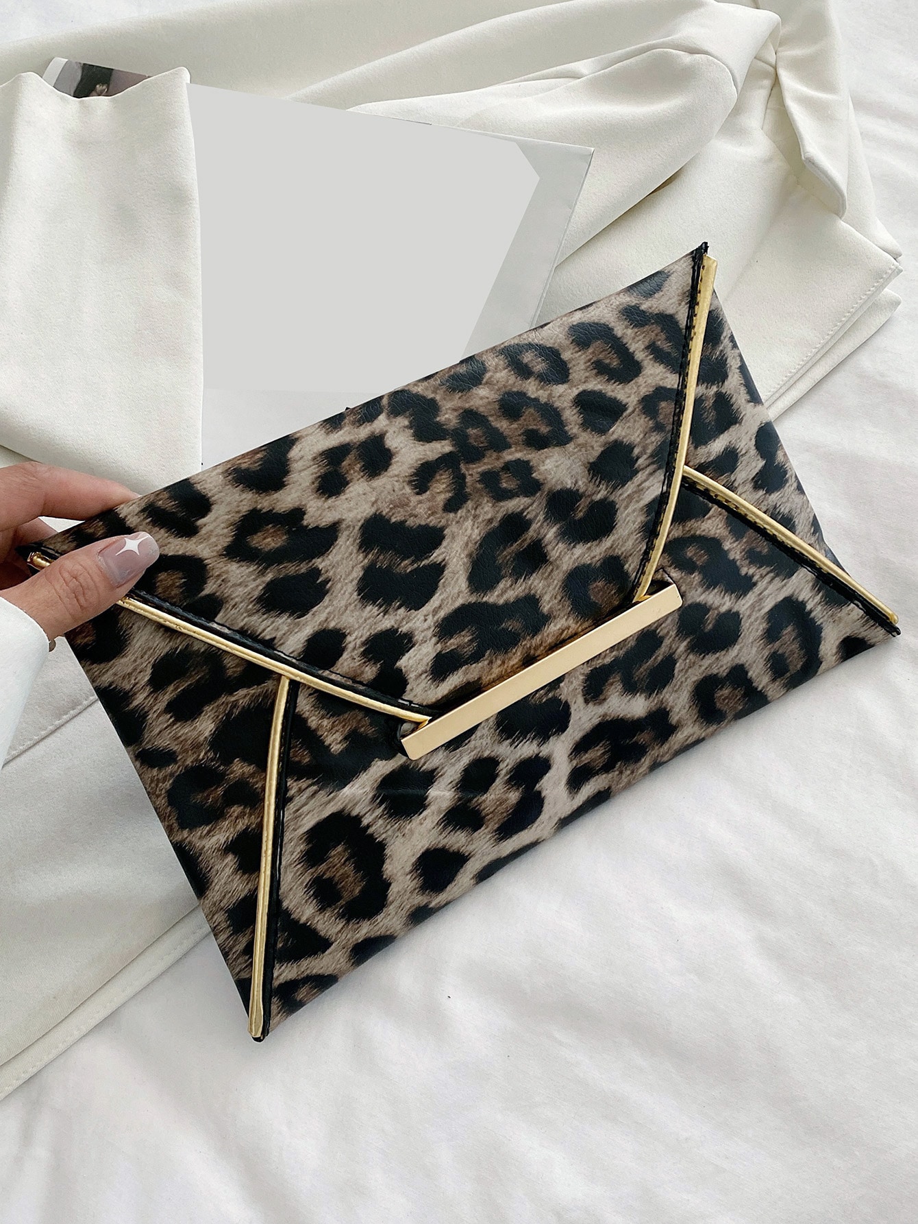 Leopard Print Metal Decor Flap Square Bag - Walmart.com