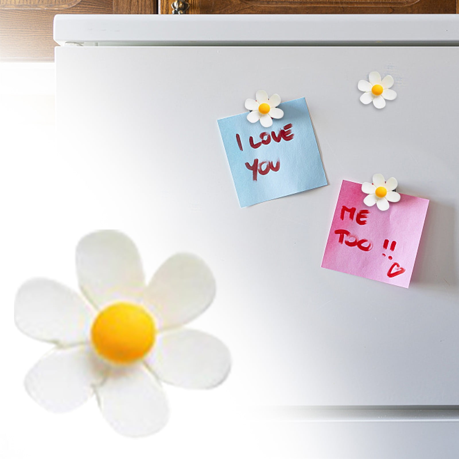 Leott Flower Shaped Fridge Magnets In Multiple Sizes Are Available In ...