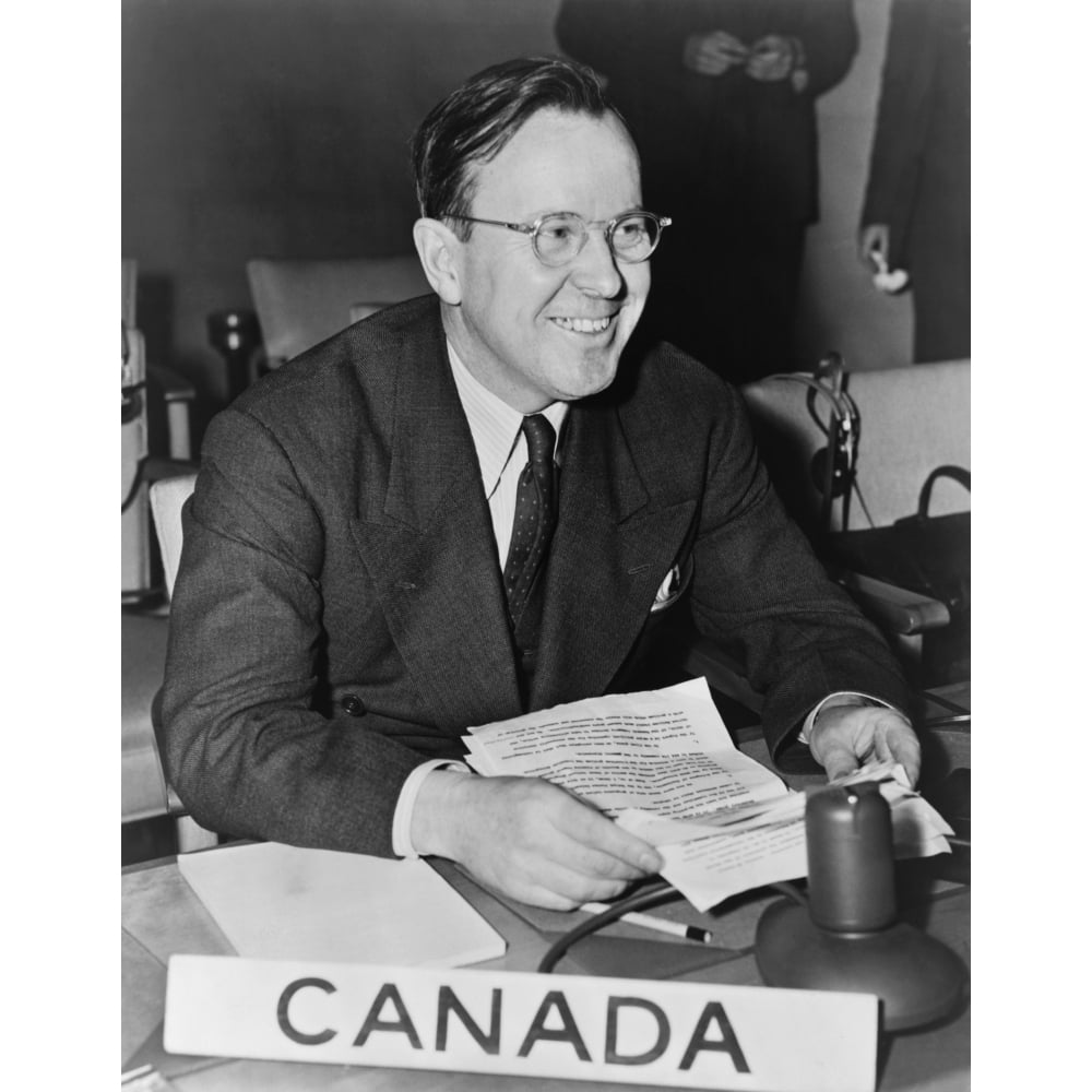 Lester Pearson History (24 x 36) - Walmart.com