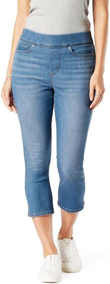 Levi Strauss Signature Gold Women's Totally Shaping Pull on Capri ...