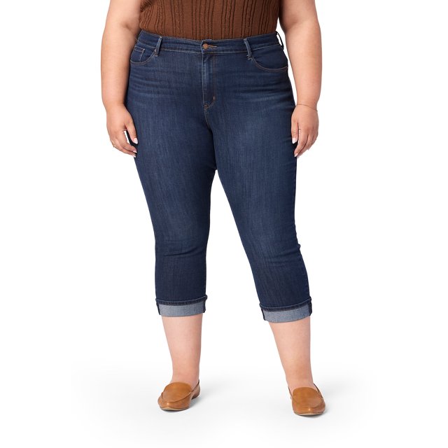 Levi Strauss Mid Rise Capri Jeans - women's Plus Size - Walmart.com