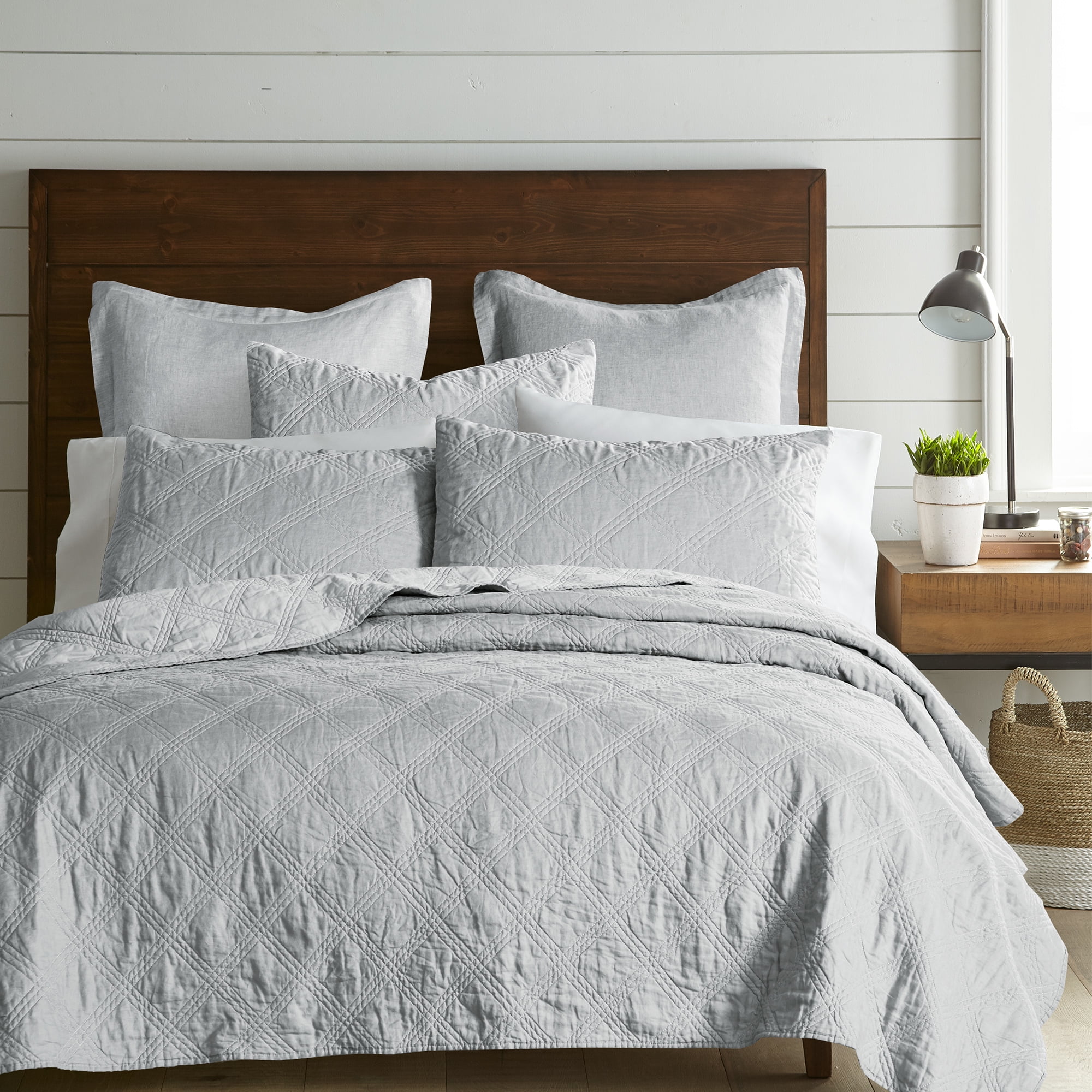 Levtex Home - 100% Linen Front/100% Cotton Back - Twin Quilt - Washed ...