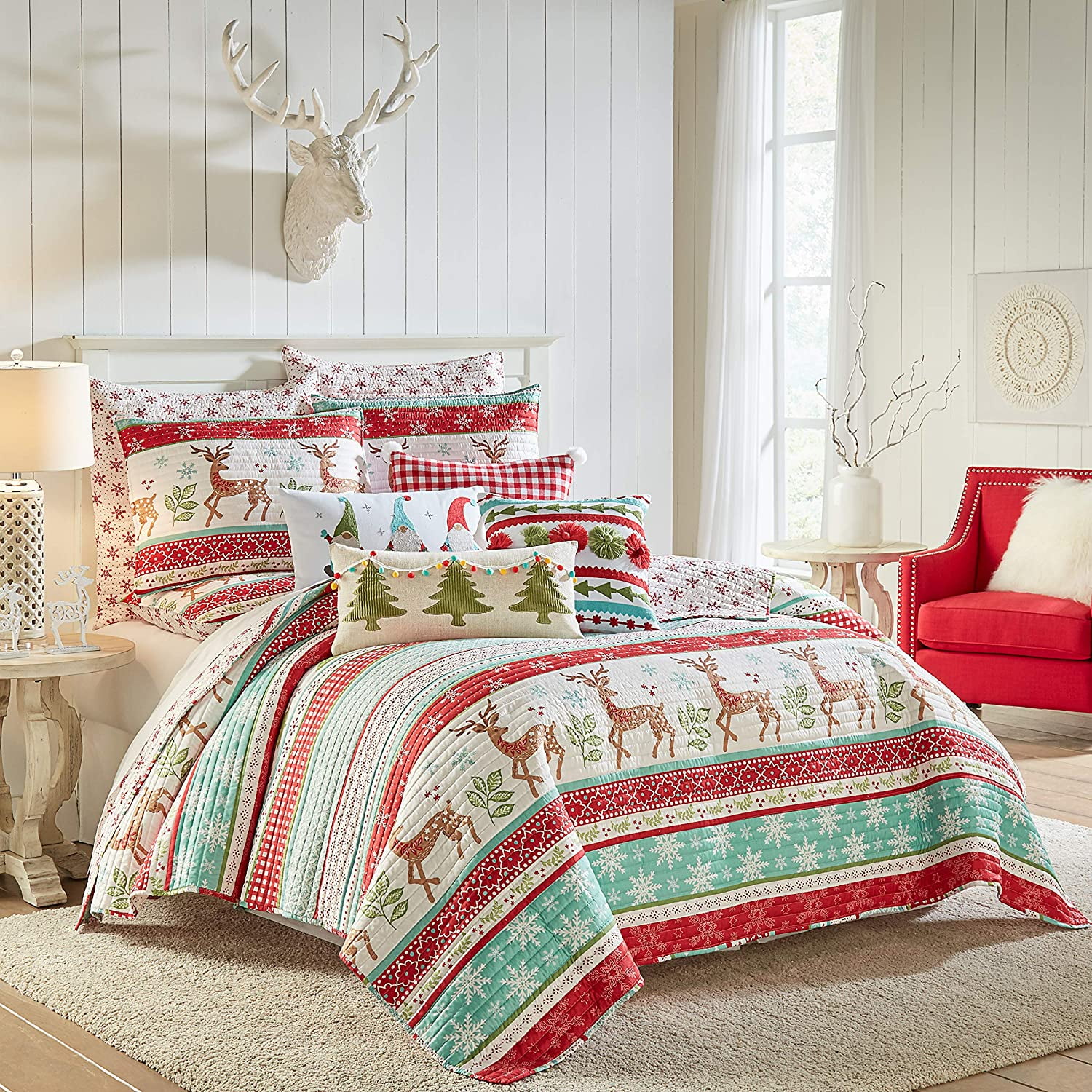 Levtex Home Let It Snow Quilt Set, Twin Size, Reversible Christmas ...