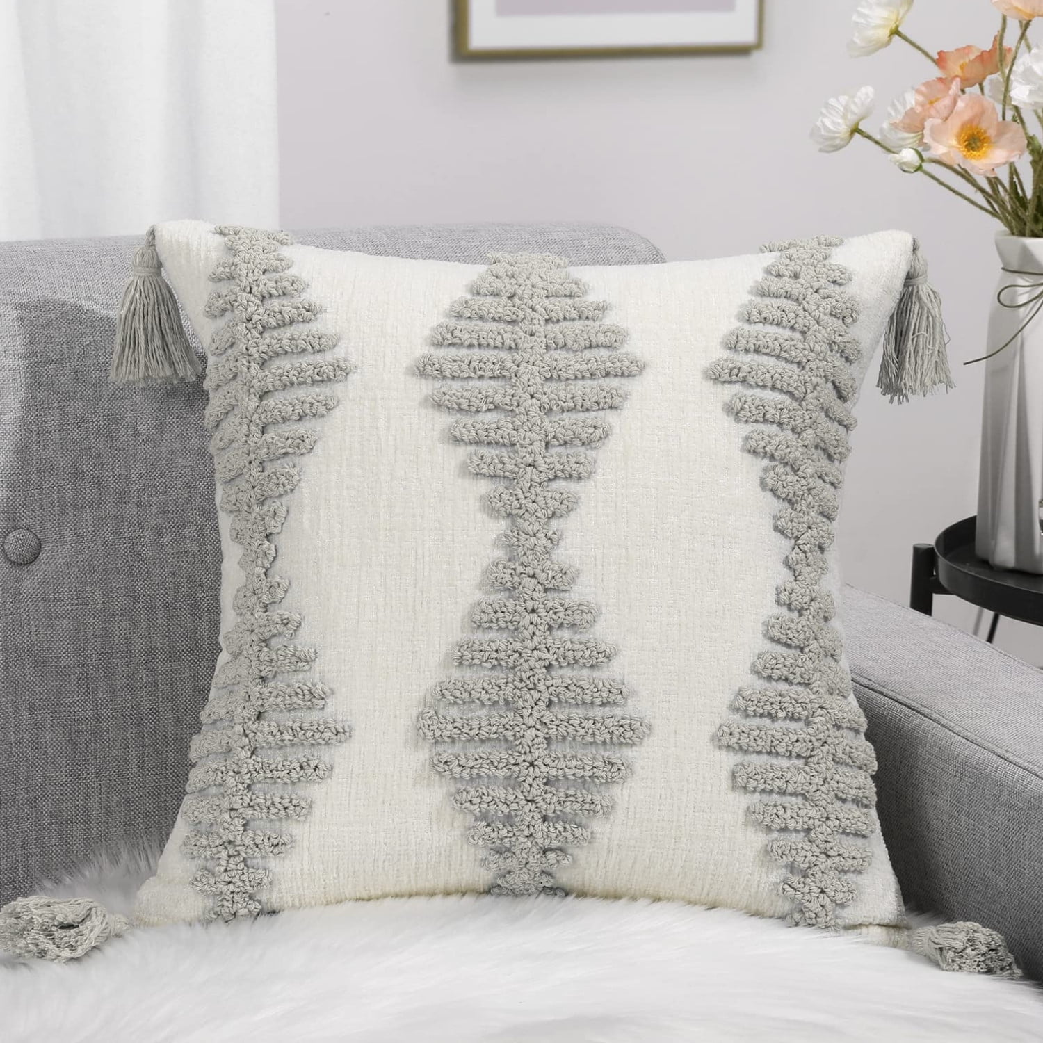 Lewondr Boho Woven Pillow Covers with Tassel,Square Decorative Soft ...