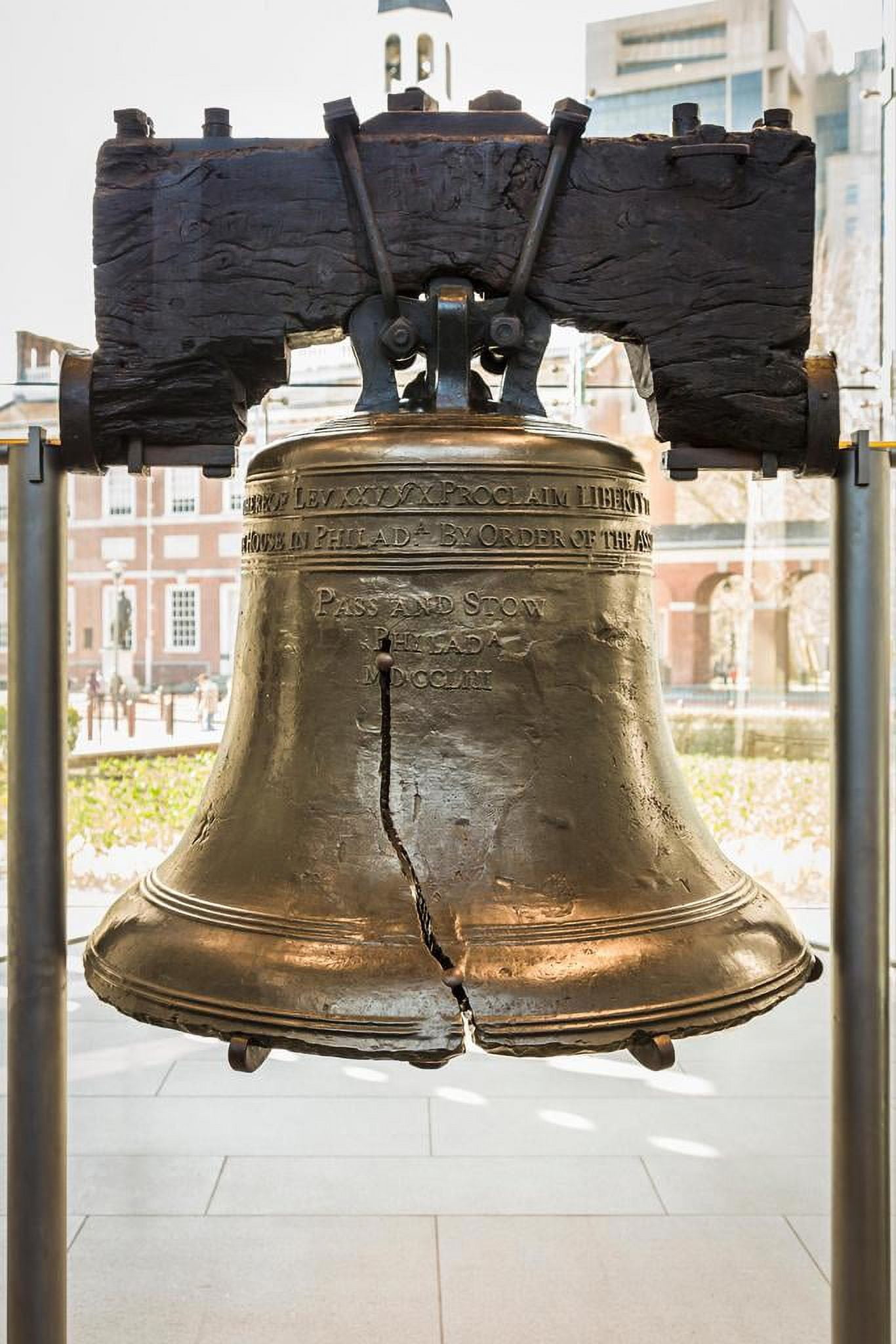 Liberty Bell on Display Philadelphia Pennsylvania Photo Photograph Cool ...