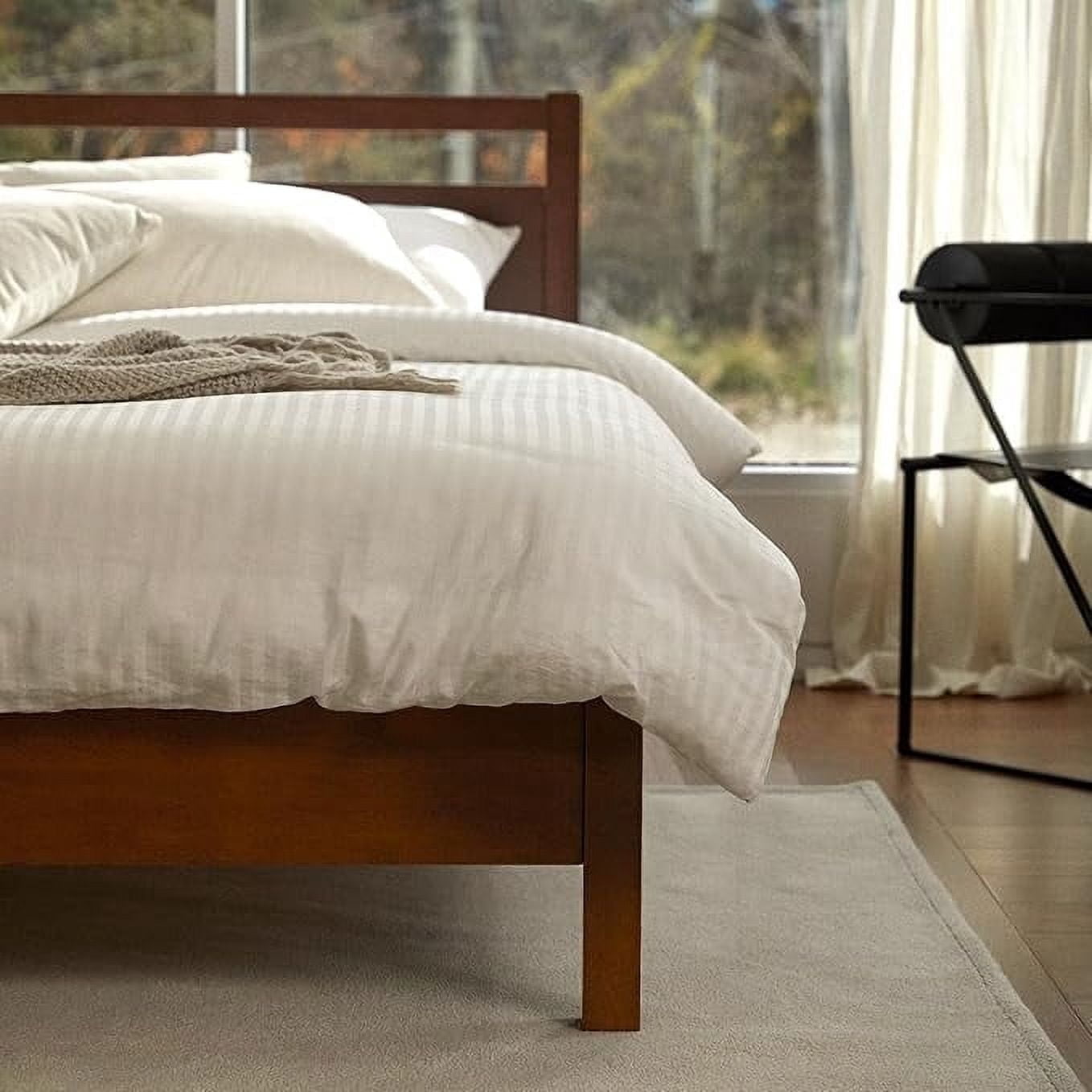LIFEMENT Queen Signature Wood Platform Bed Frame with Cherry Headboard ...