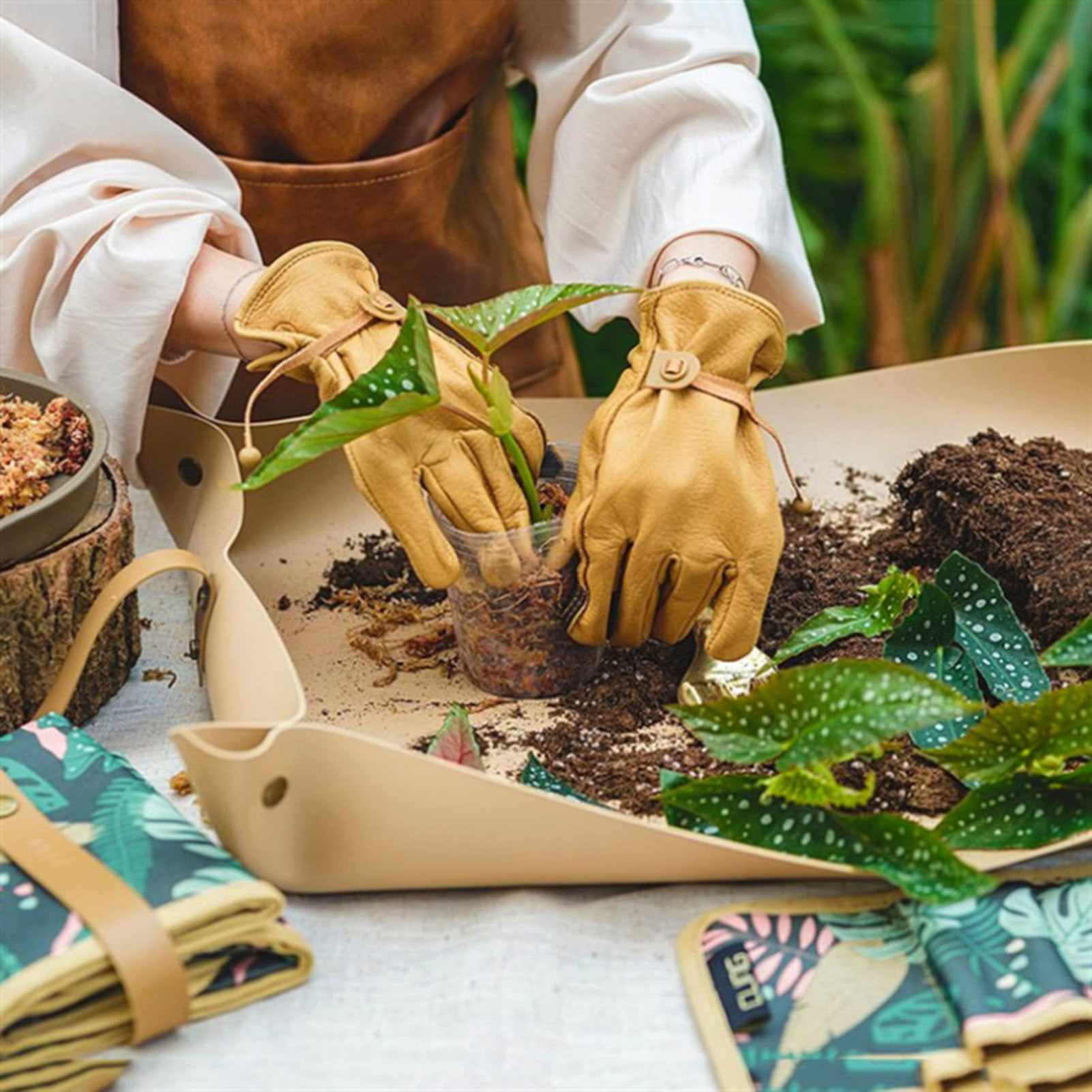 Lifetechs Plants Repotting Mat, Foldable Faux Leather Garden Potted ...