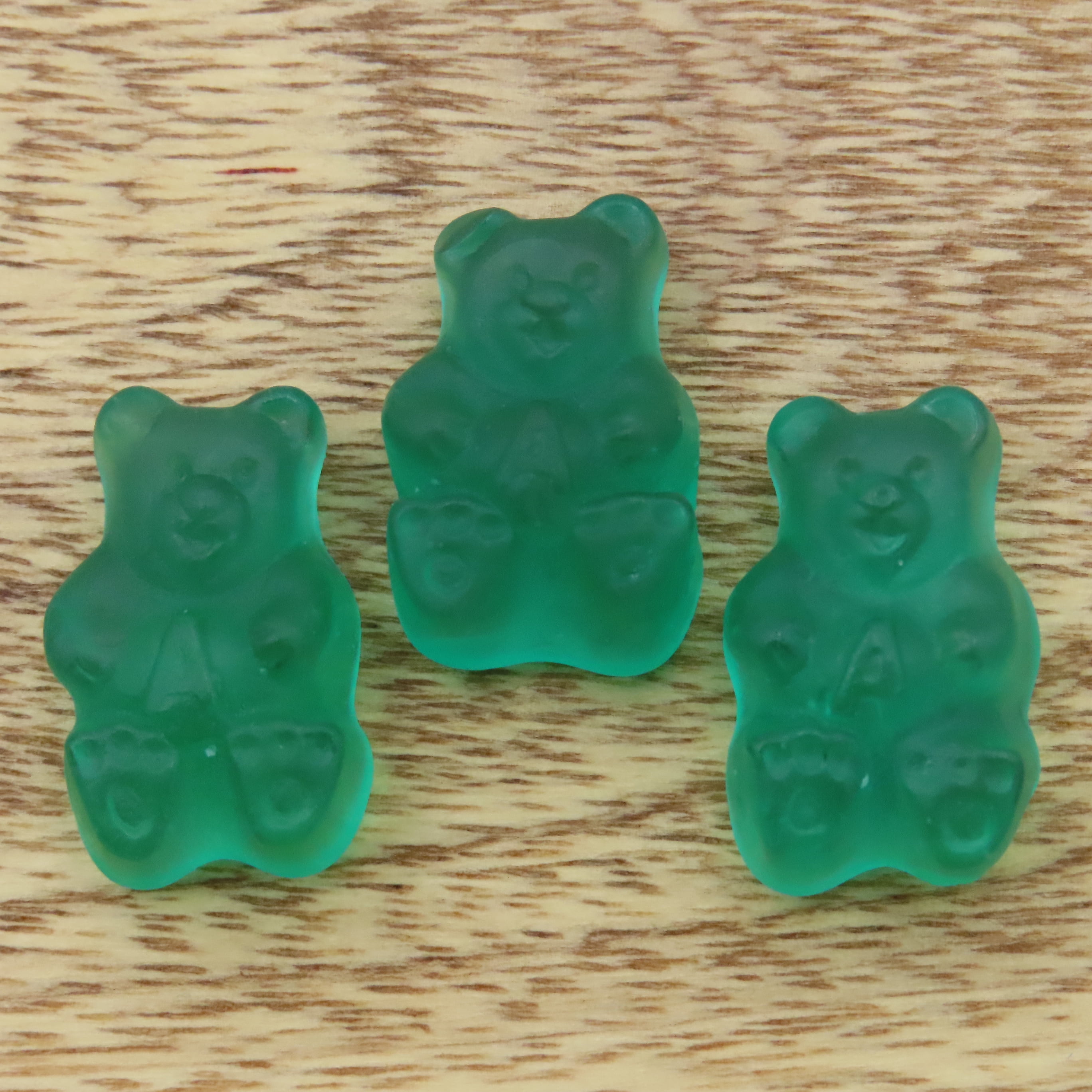 Beulah's Light Blue Watermelon Gummy Bears, 5 Pound Package, 650 Pieces ...