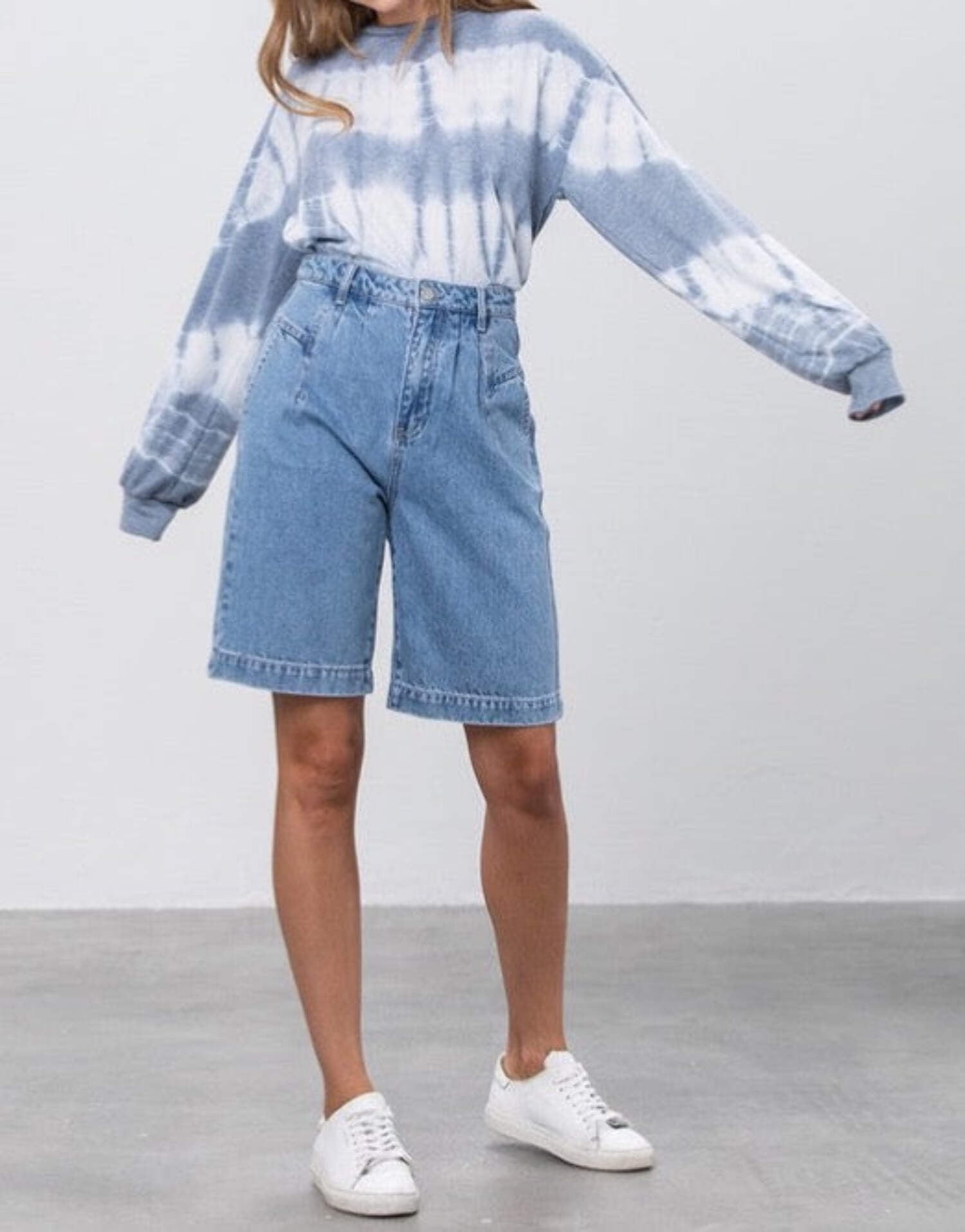 Light Wash Denim Mom Shorts - Walmart.com