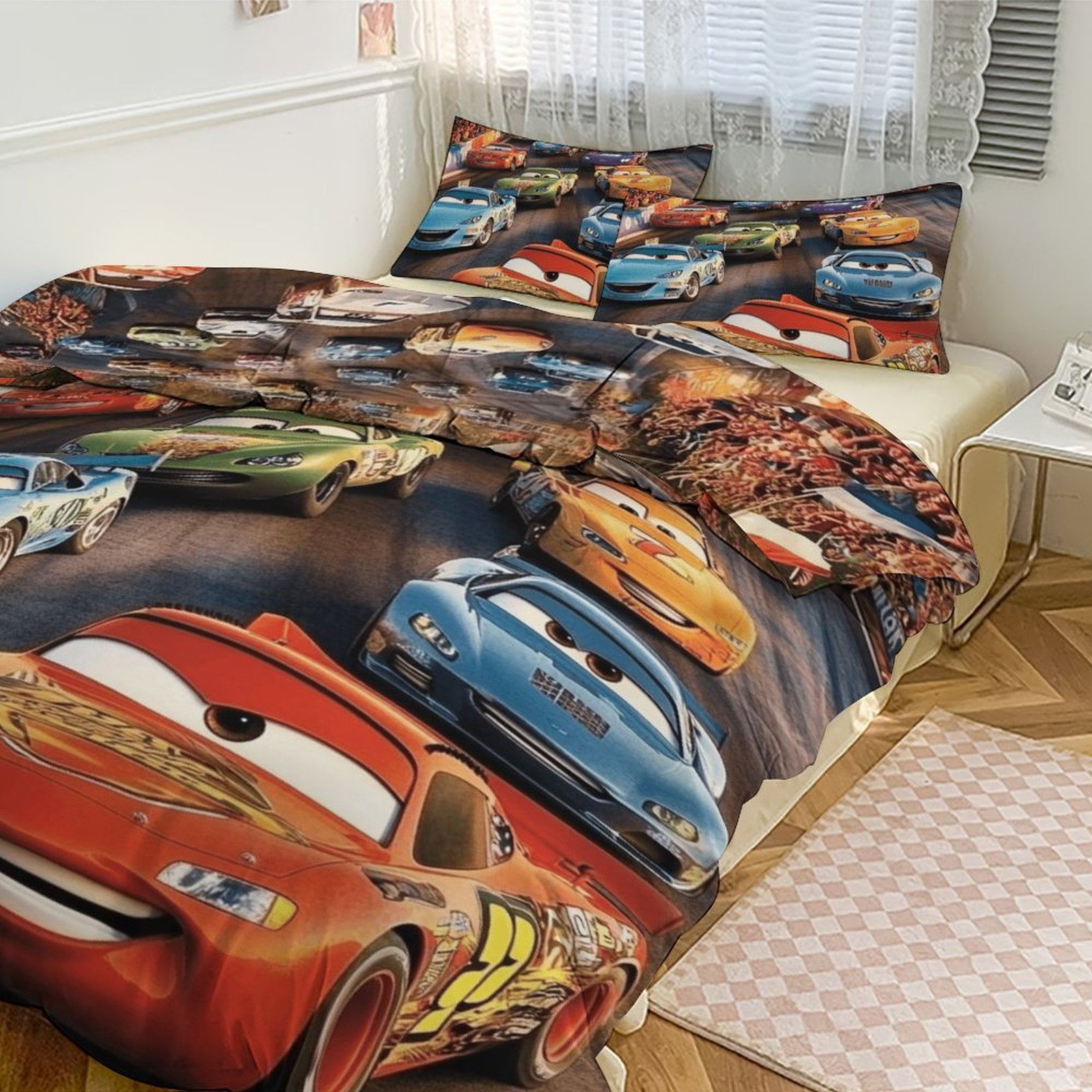 Lightning Pattern Race Car Bedding Set with Zipper Closure for Girls ...