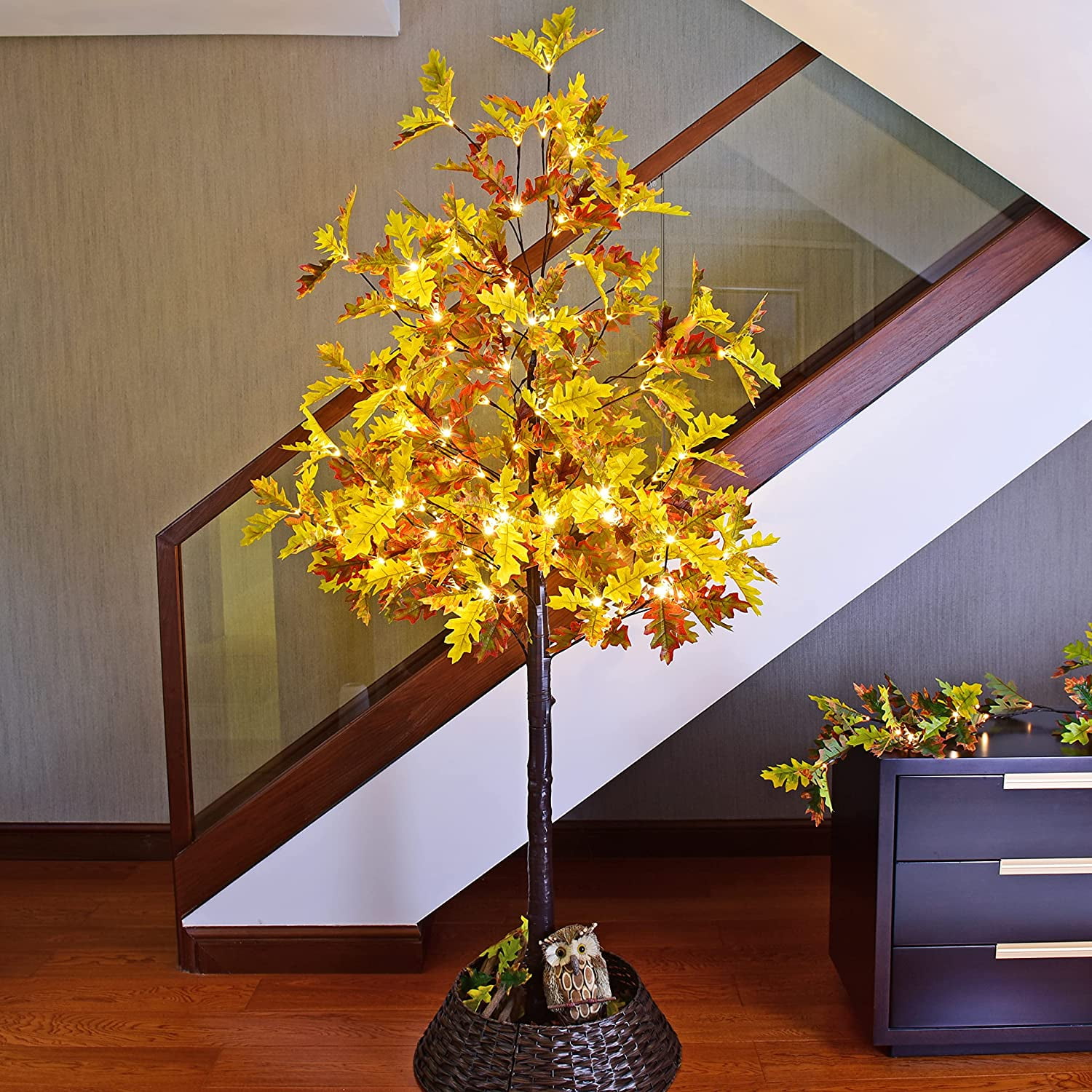 Lightshare 7FT Lighted Oak Tree 144 LED Warm White Artificial Greenery ...