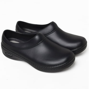 Crocs at Work Unisex On The Clock Slip Resistant Clog - Walmart.com