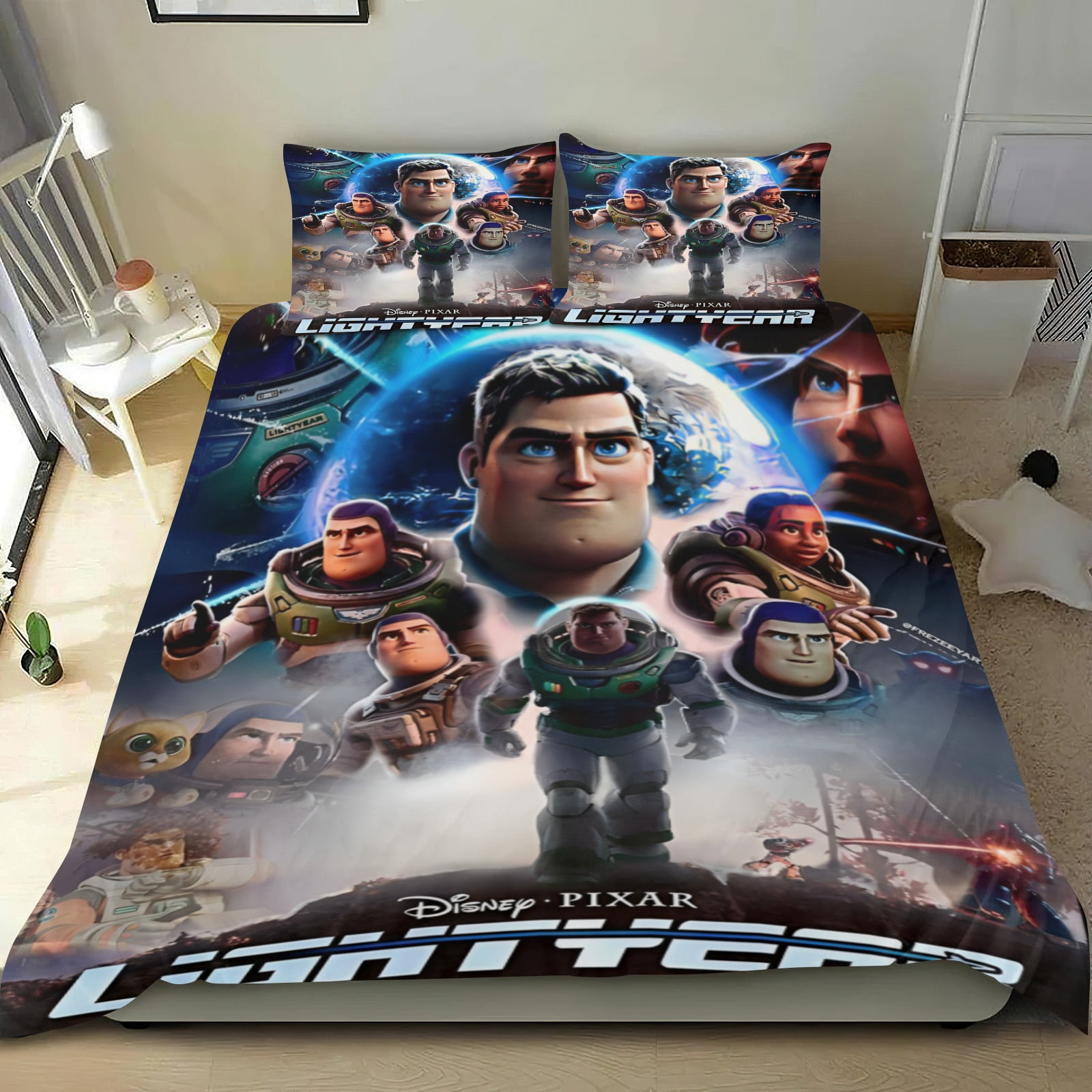 Lightyear thin bedding set has an iconic print, Perfect for fans, it ...