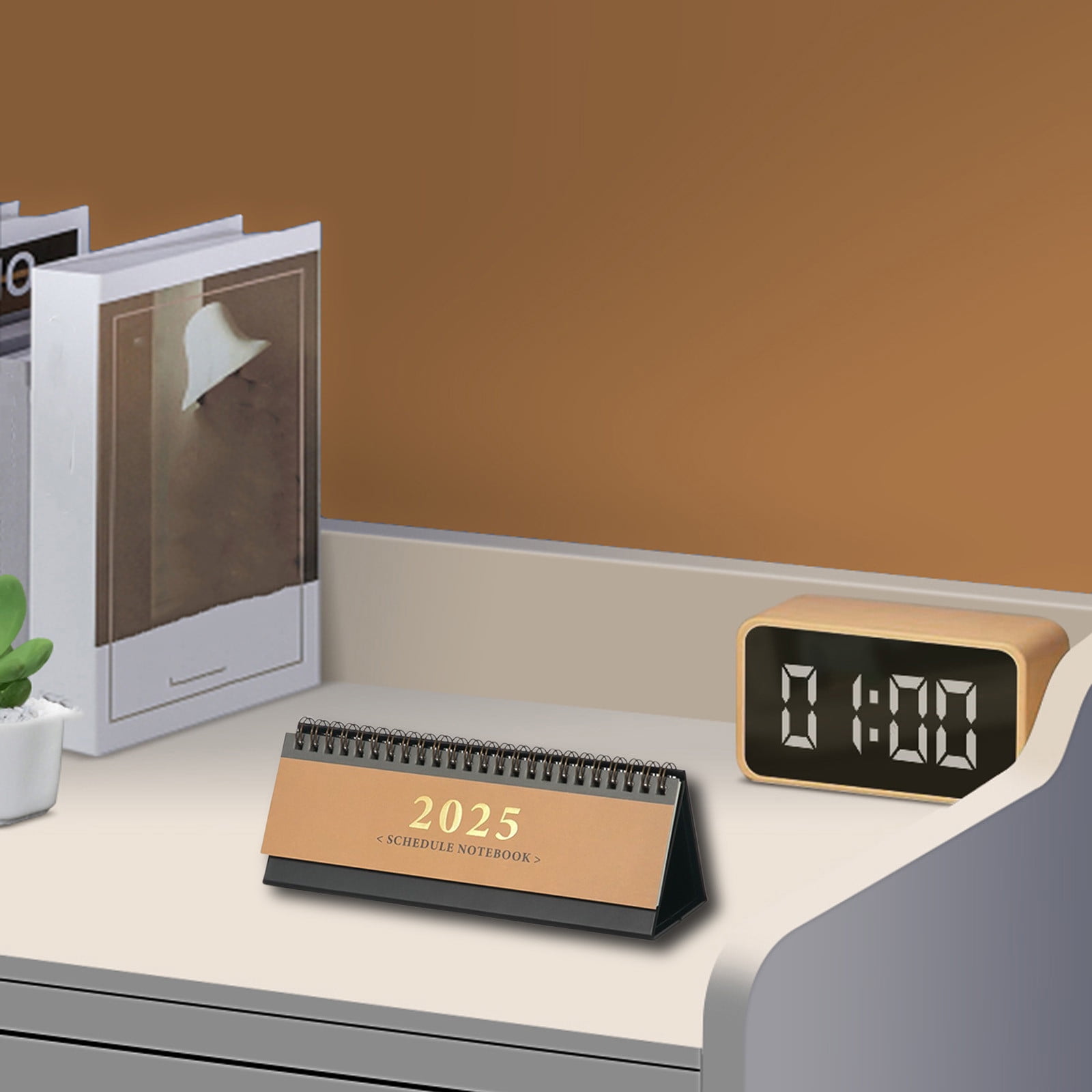 Lilgiuy Mini Calendar 2025, Small Desk Calendar Mini Standing Flip ...