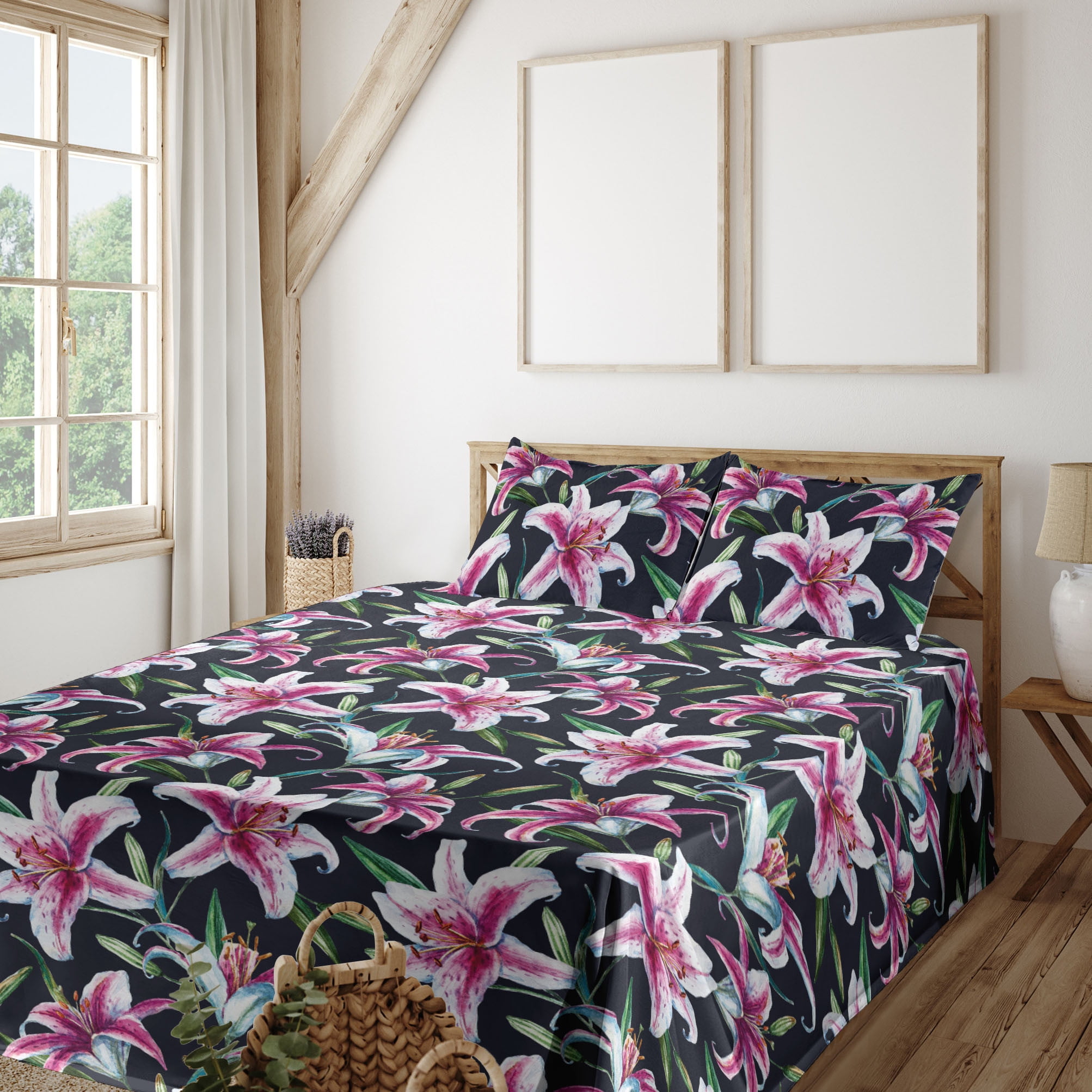 Lily Flowers Sheet Set, Watercolor Design Leafy Flowers Vintage on Dark ...