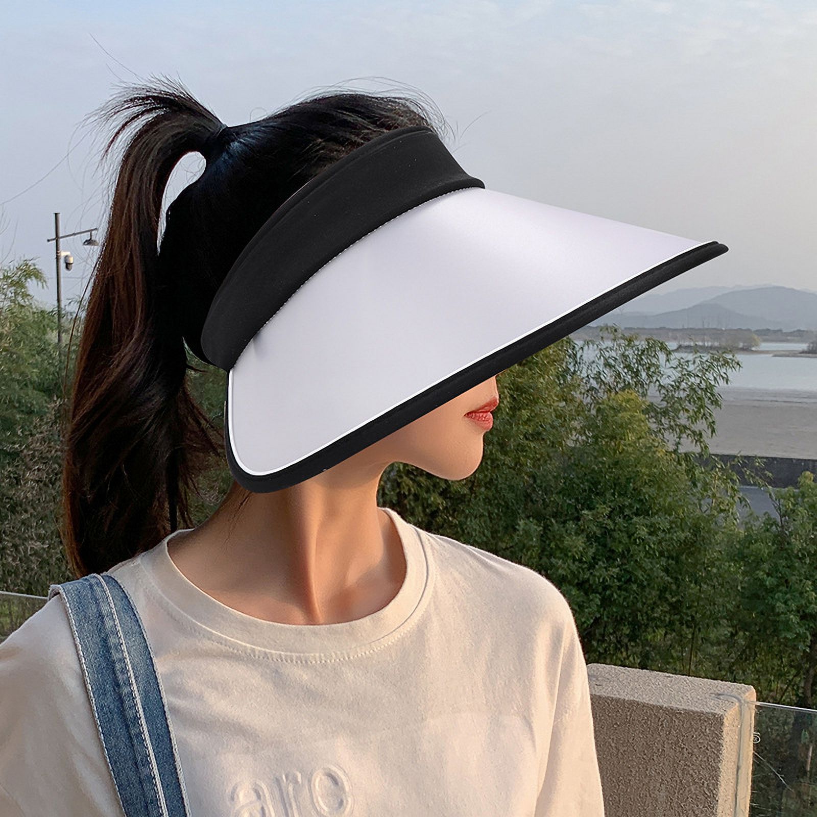 LinYooLi New Summer Women's Breathable Large Edge, Discoloration When ...