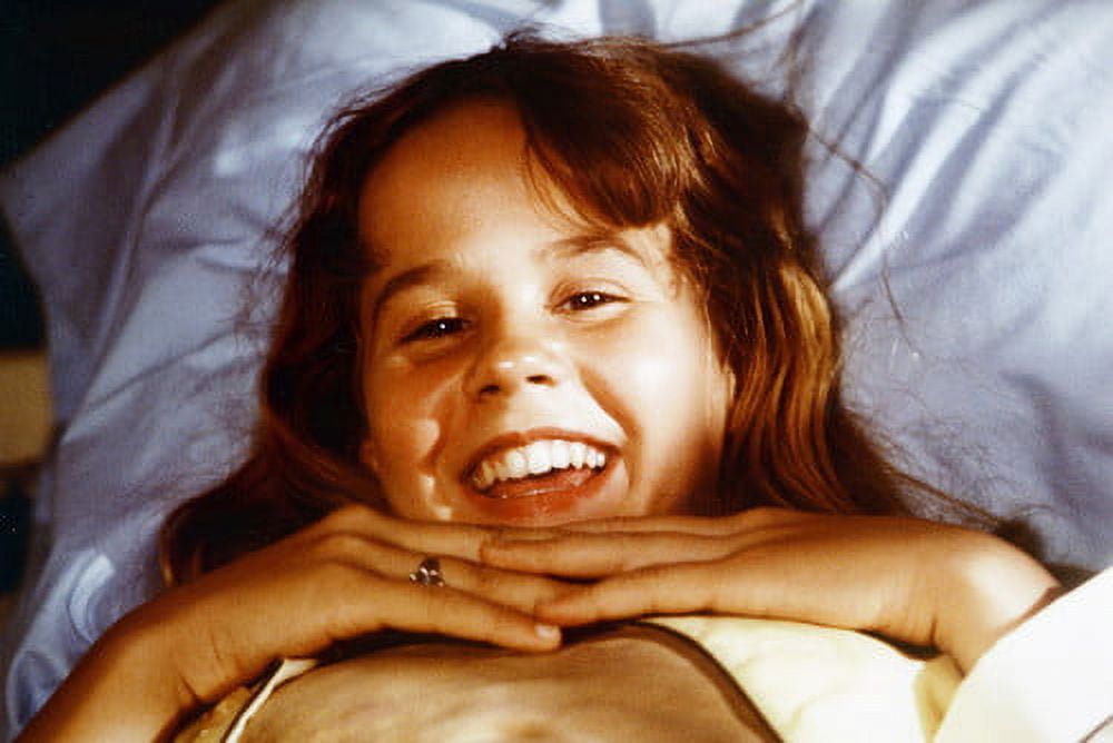 Linda Blair as Regan Teresa Macneil in the Exorcist 24x36 Poster ...