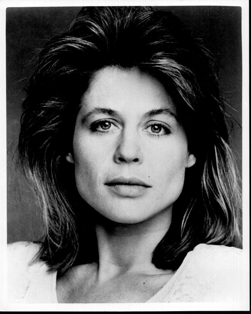 Linda Hamilton Headshot Black And White Photo Print (8 x 10) - Item ...