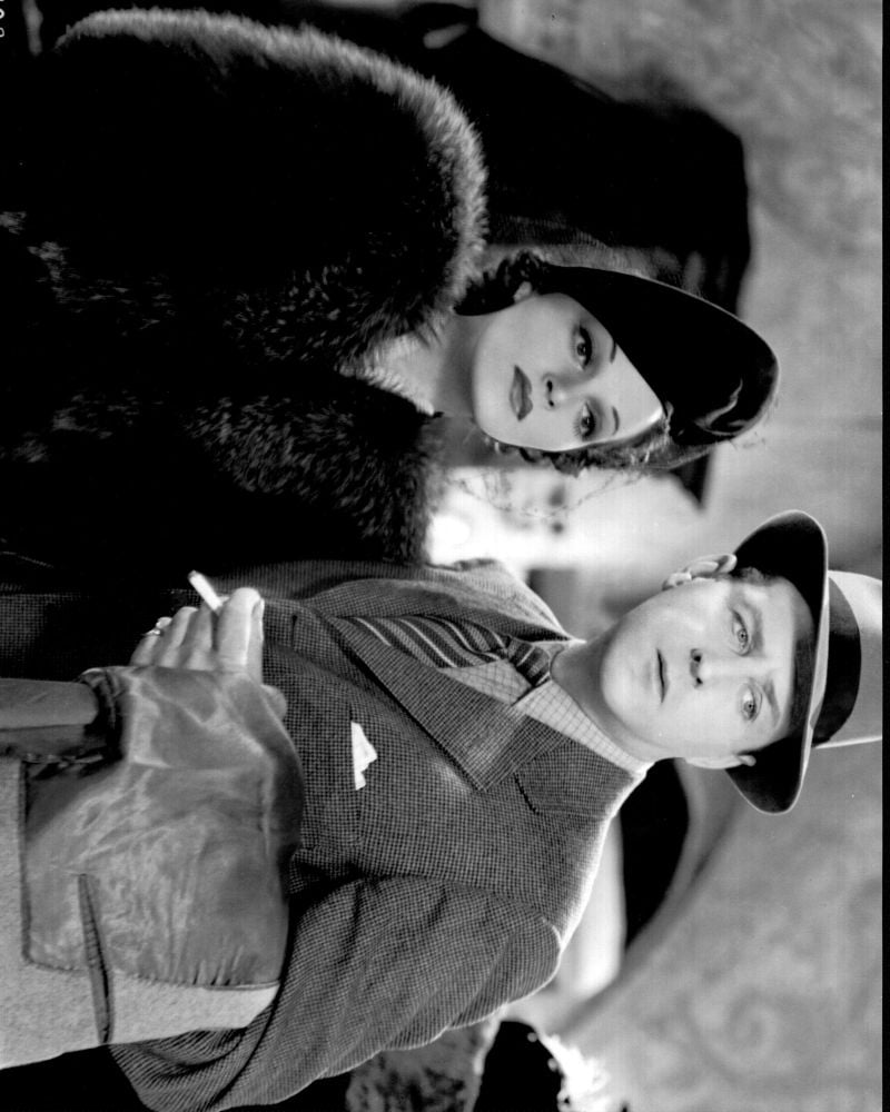Linden Travers And Cecil Parker In The Lady Vanishes Black And White ...