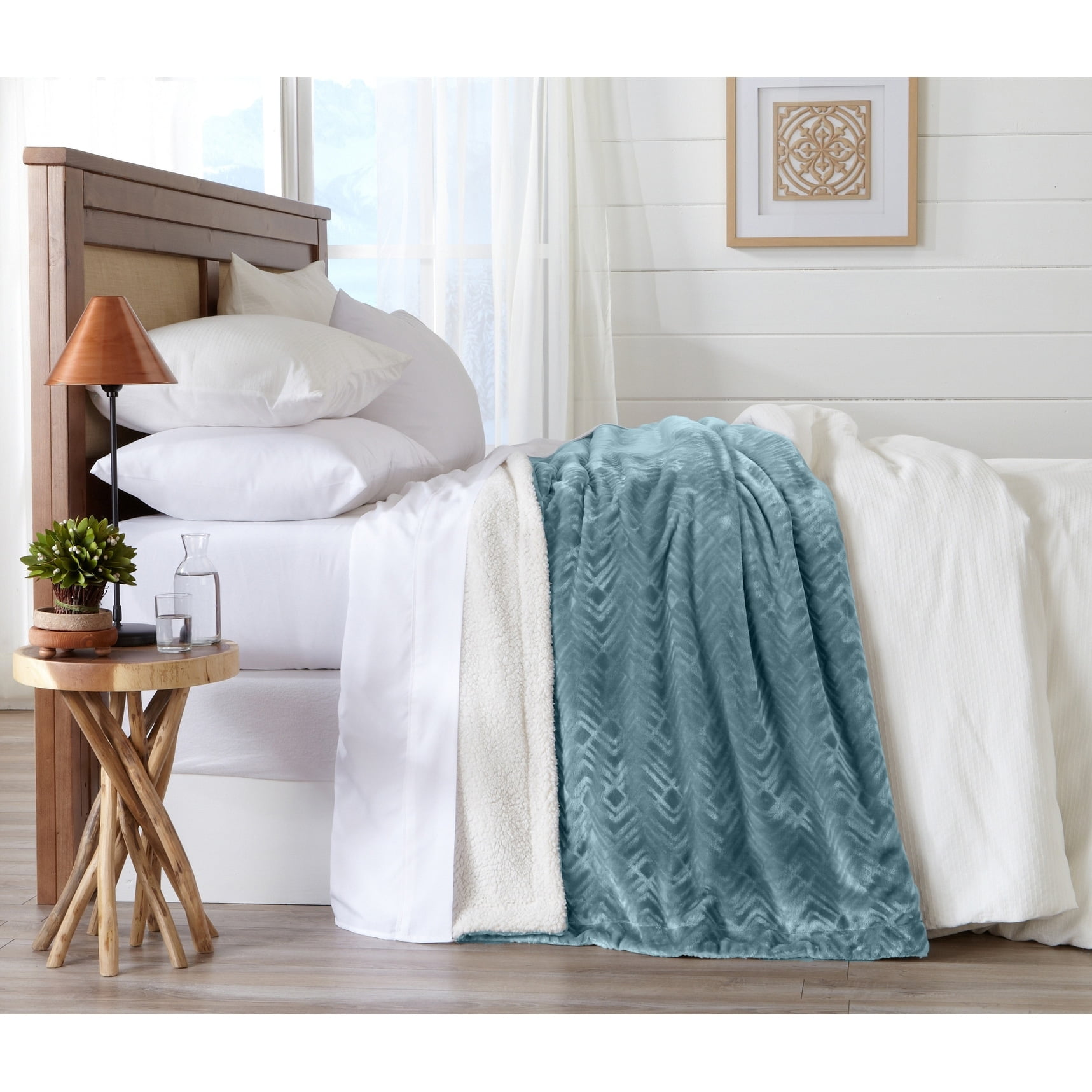 Linery & Co. Luxurious Velvet Plush Fleece Reversible Sherpa Bed ...