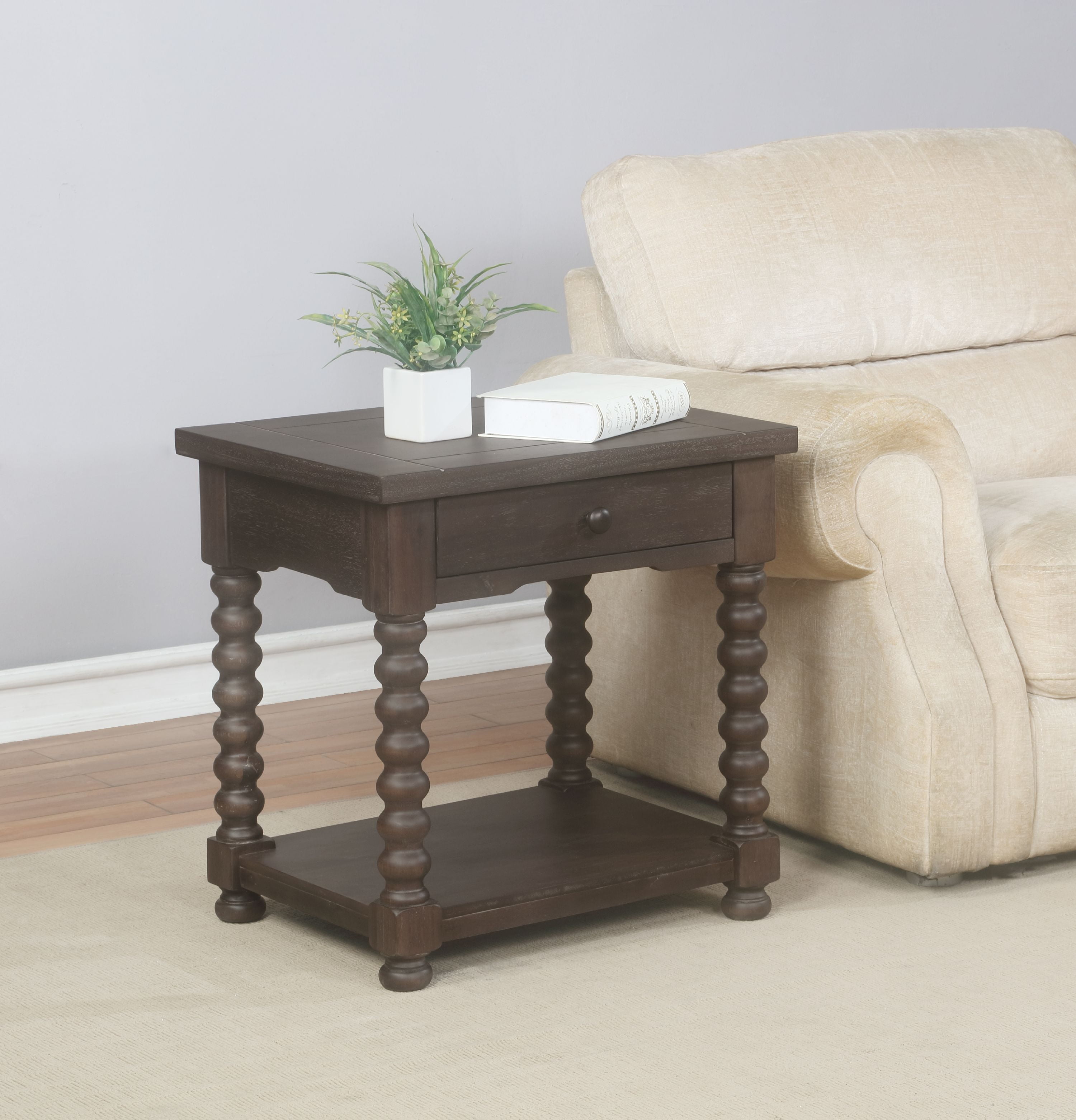 Linon Joanna Spindle End Table - Walmart.com