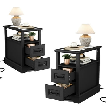 Wayborn Hunter Table in White - Walmart.com