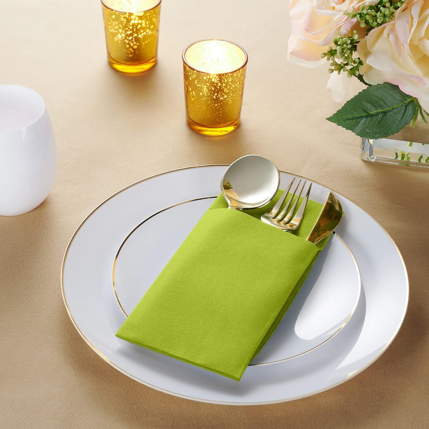 Linyan-50-Pack Disposable Linen-Feel Dinner Napkins with Built-in ...