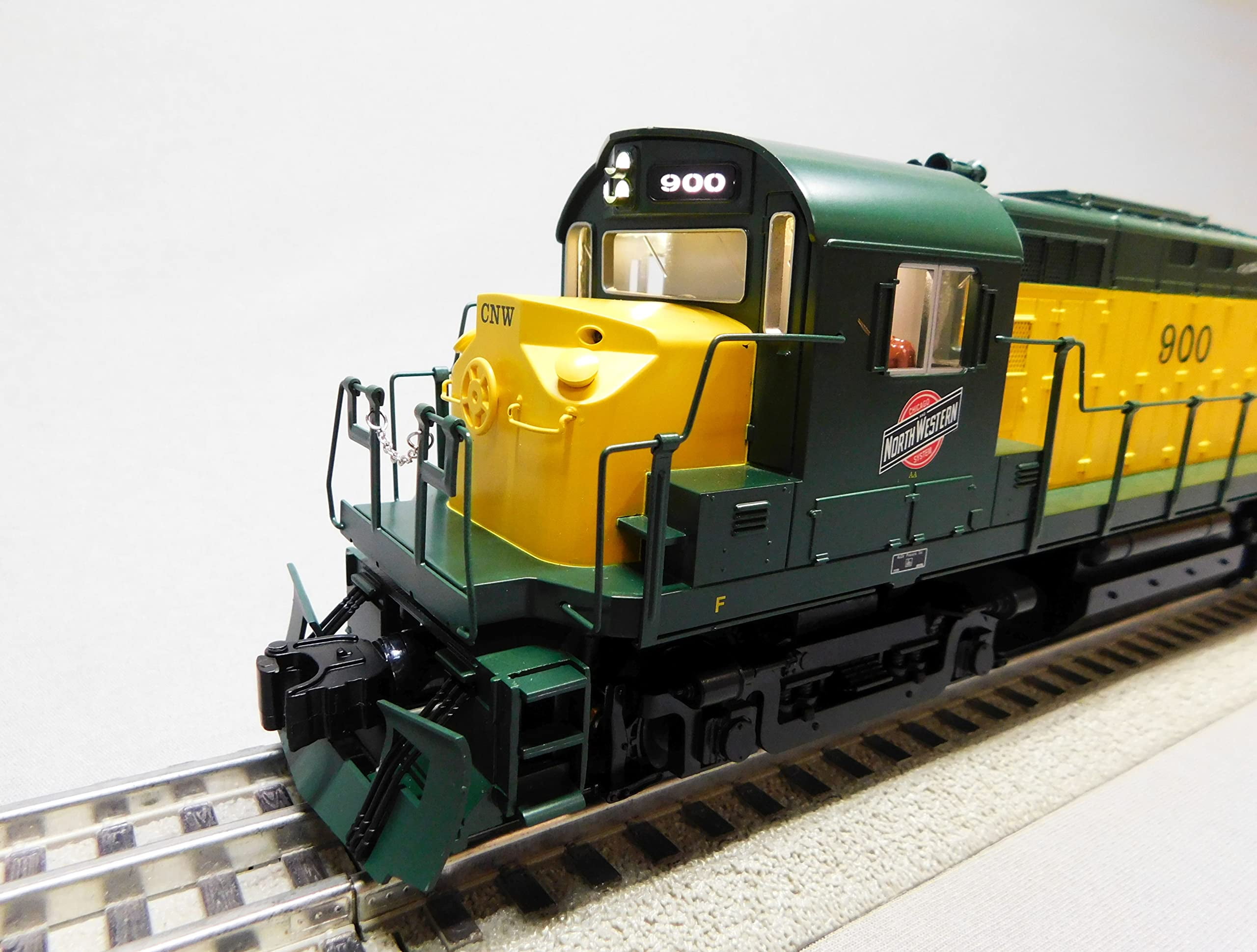 Lionel Chicago Northwestern Legacy RS-27 Diesel Philippines | Ubuy