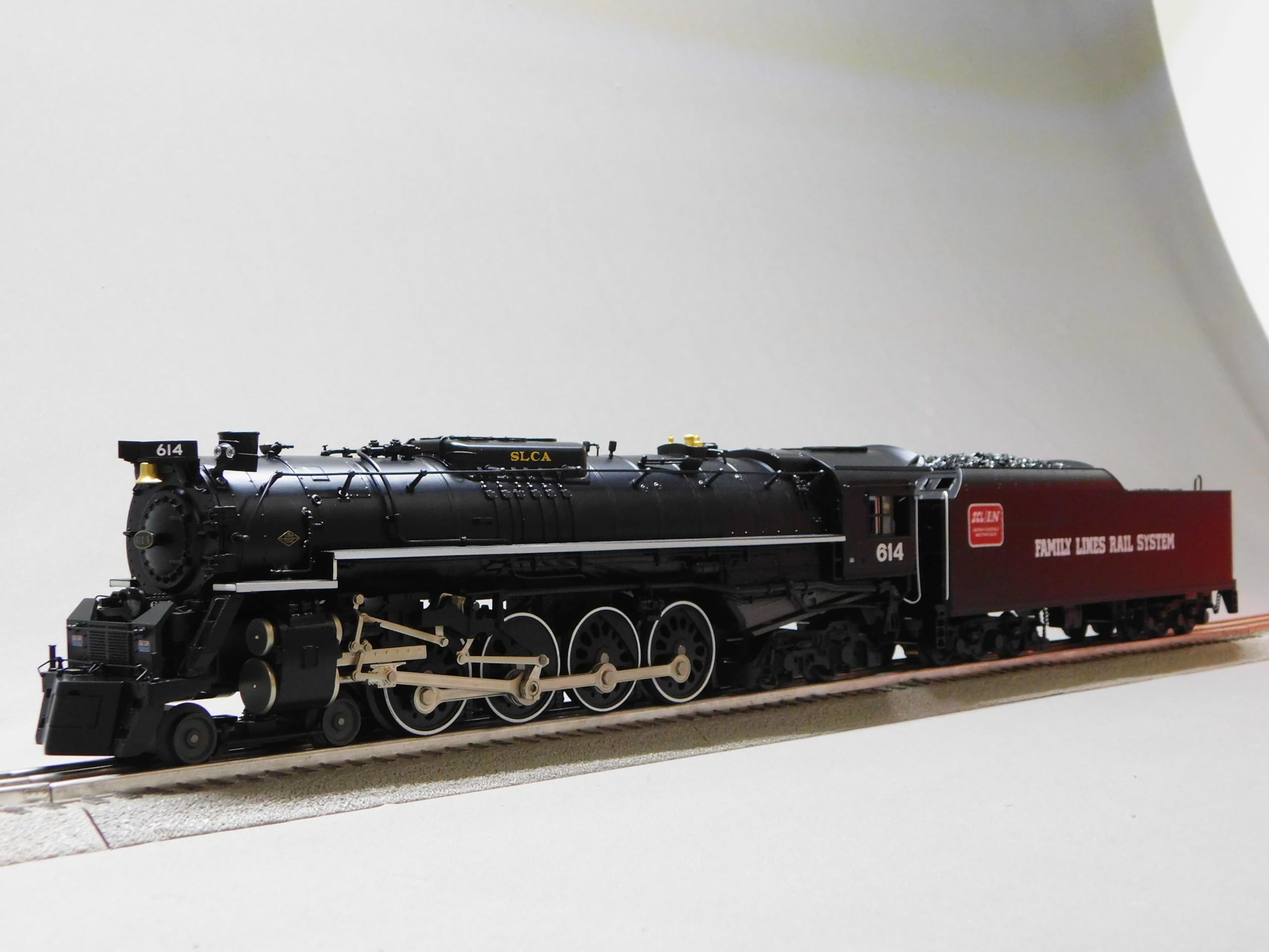 Lionel Family Lines Legacy Greenbrier #614 STEAM Engine O Gauge 2331120 ...