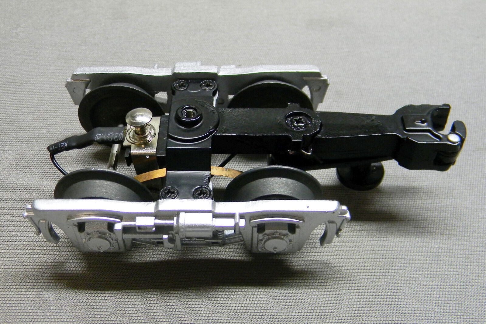 Lionel Replacement Parts - Streamlined Truck with Coupler O Gauge ...