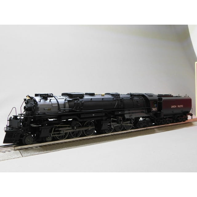 Lionel Union Pacific UP Legacy Challenger #3815 STEAM Engine O Gauge ...