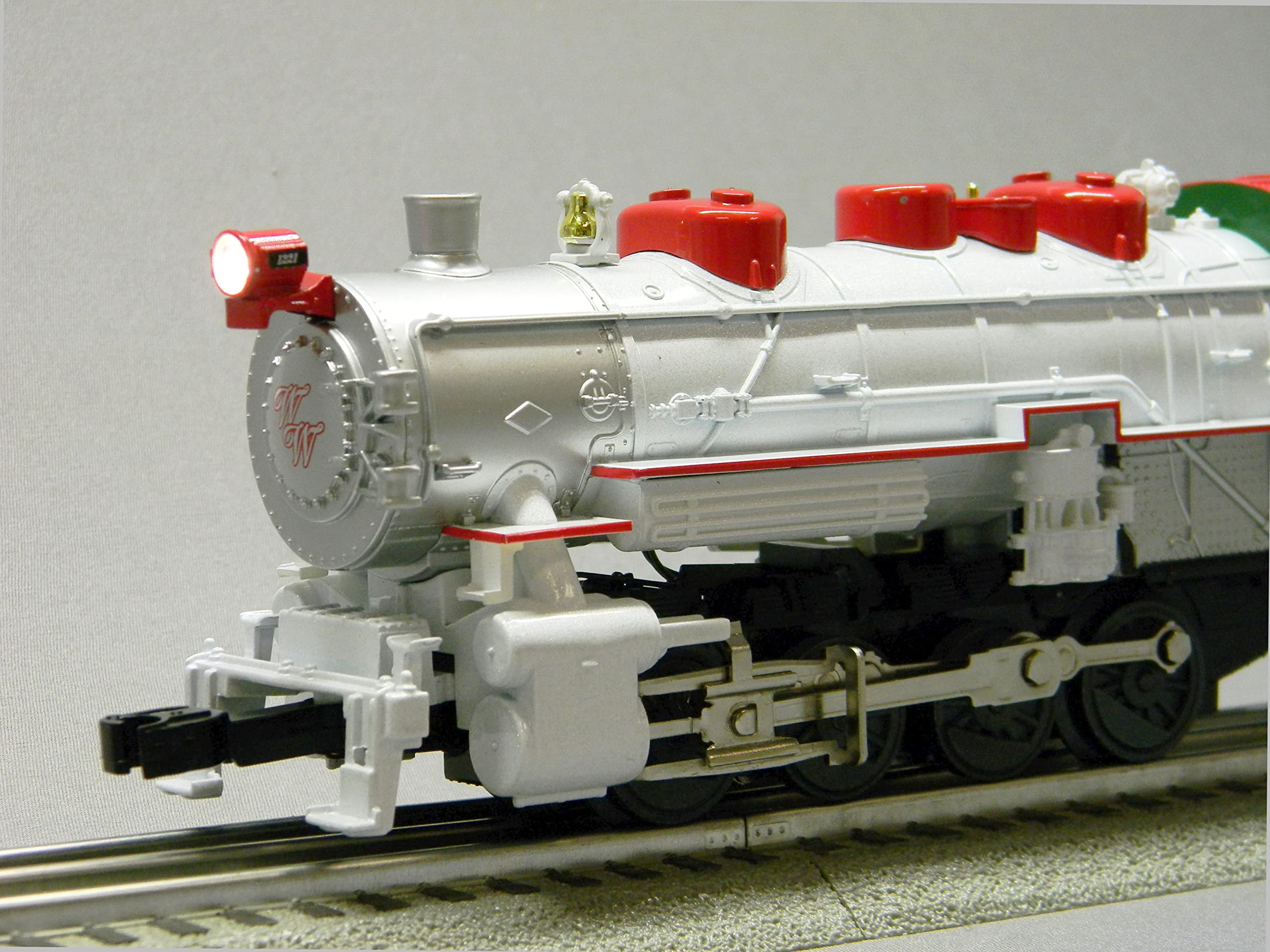 Lionel Winter Wonderland LIONCHIEF STEAM Locomotive Engine O Gauge ...