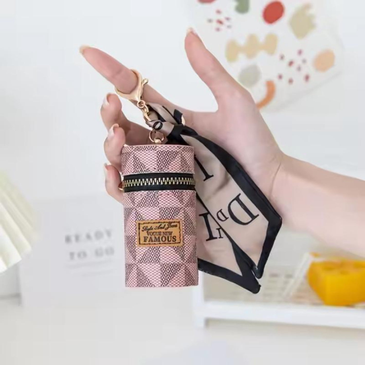 Lipstick Case, Mini Leather Lip Gloss Lipstick Organizer, Travel ...