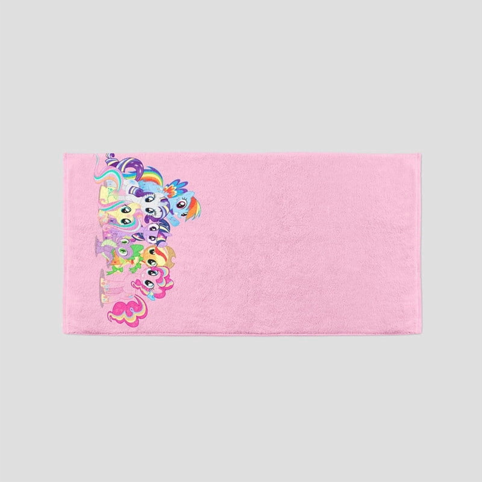 My Little Pony'stowel features a distinctive design, making it a ...