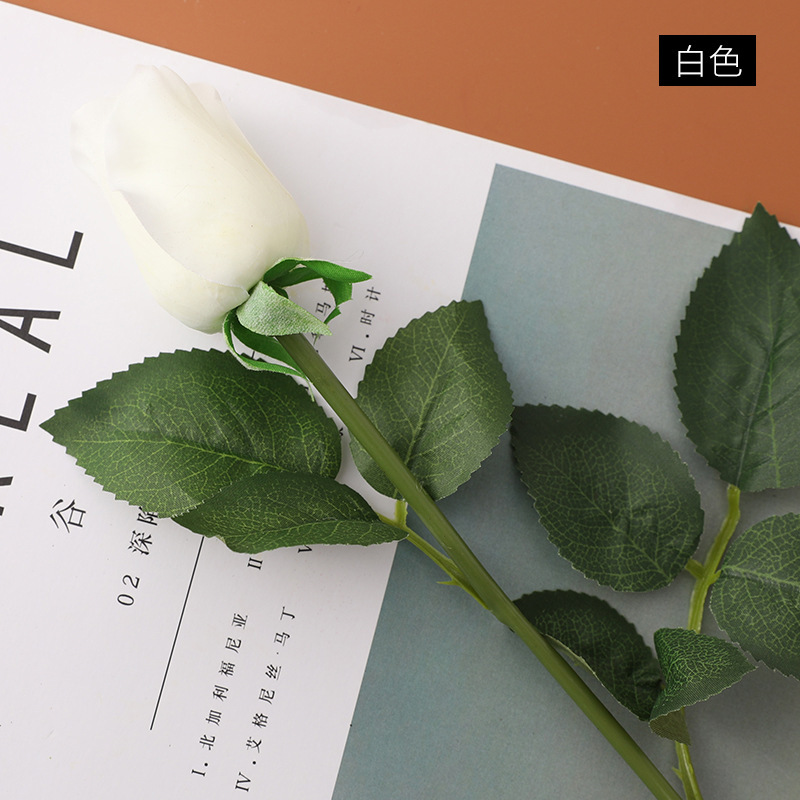 LivNxt Deluxe Moist-Touch Simulated Roses - Perfect for Wedding ...