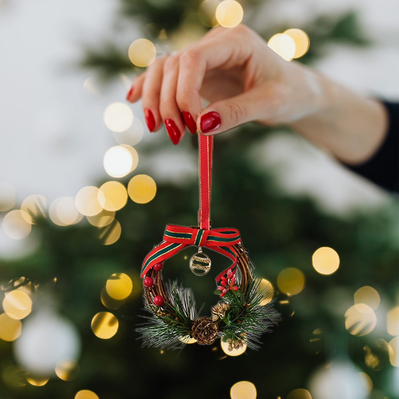 LmnLft Beautiful Christmas Wreath Decoration with Bells, Window and ...