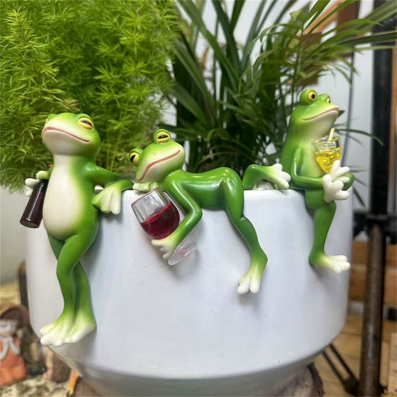 LmnLft Whimsical Frog Plant Pot Huggers - Funny Hanging Decorations for ...