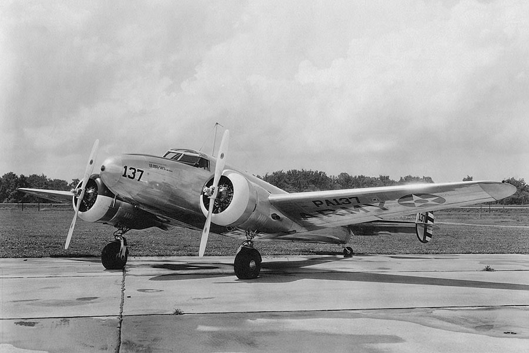 Lockheed C-40 Aircraft WWII - 24x36 Inch Laminated Aviation Poster ...