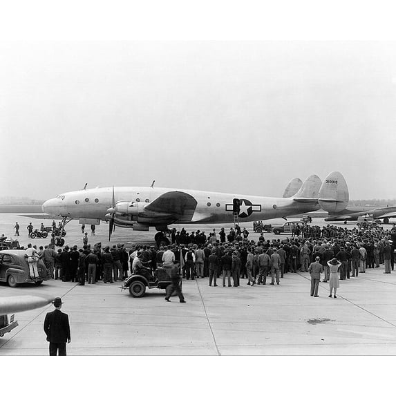 Lockheed C-69 Constellation Aircraft WWII Style - A - 20x30 Inch ...