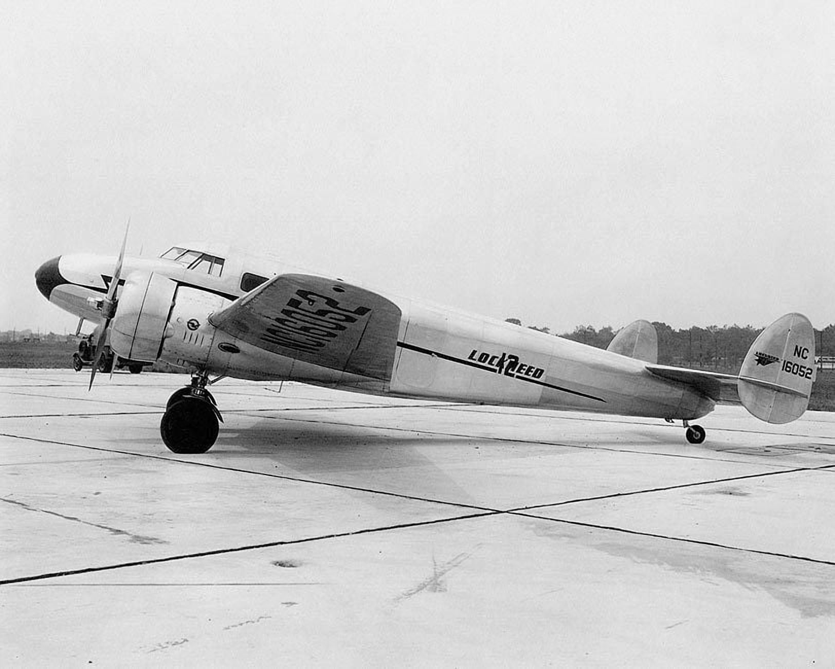 Lockheed Electra Model 12 Aircraft Style -1 - 20x30 Inch Glossy ...