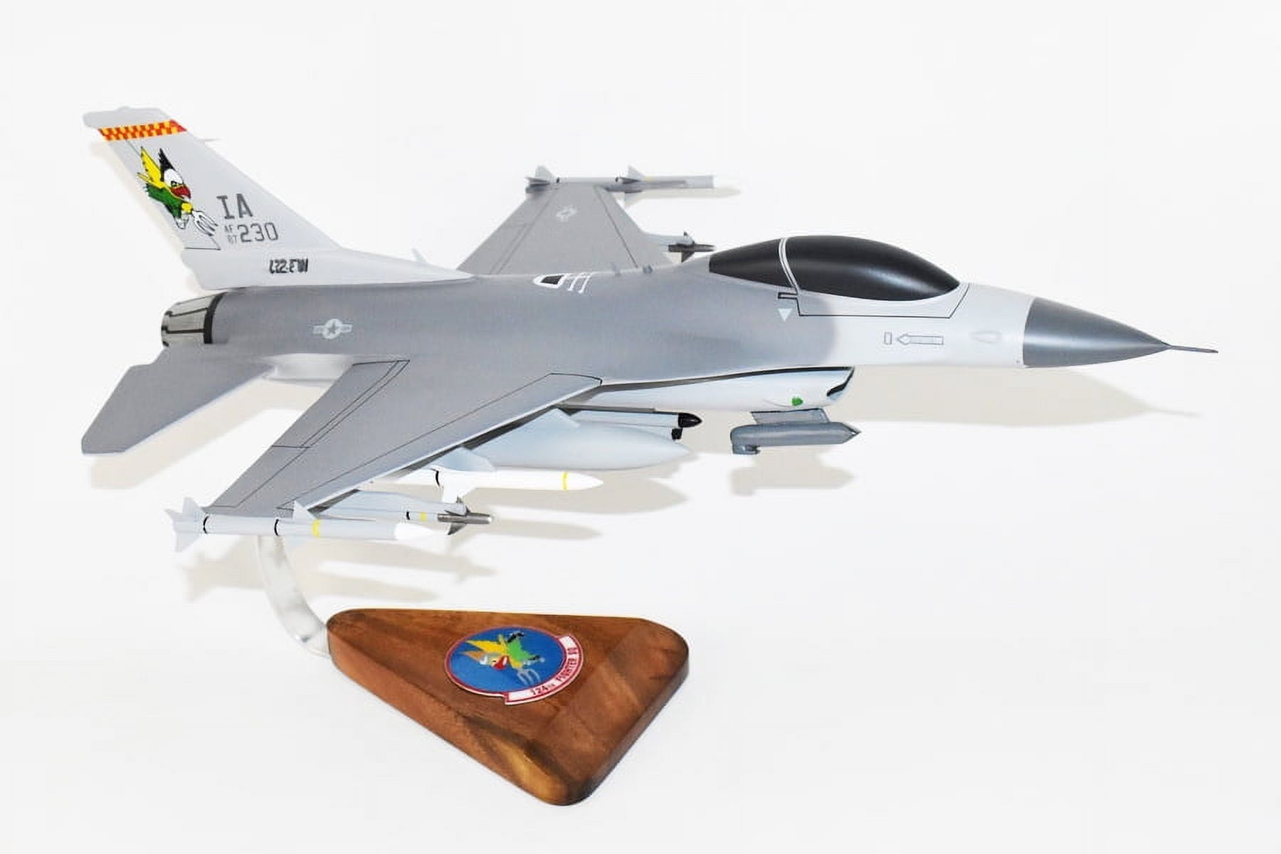Lockheed Martin® F-16 Fighting Falcon®, 124th Fighter Squadron, 18 ...