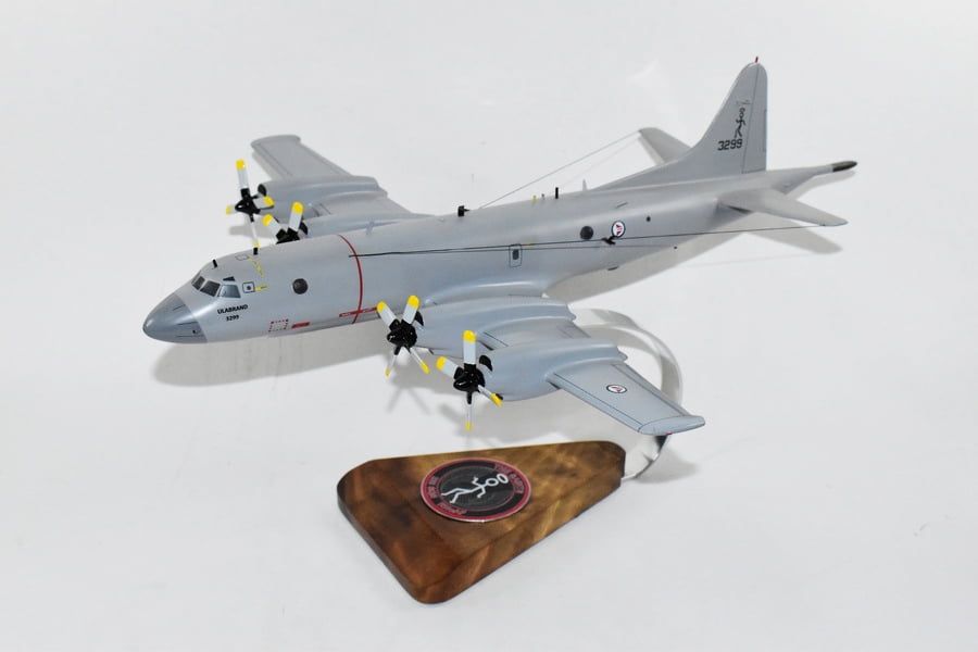 Lockheed Martin® P-3C Orion, No. 333 Squadron RNoAF 3299, 18 Mahogany ...