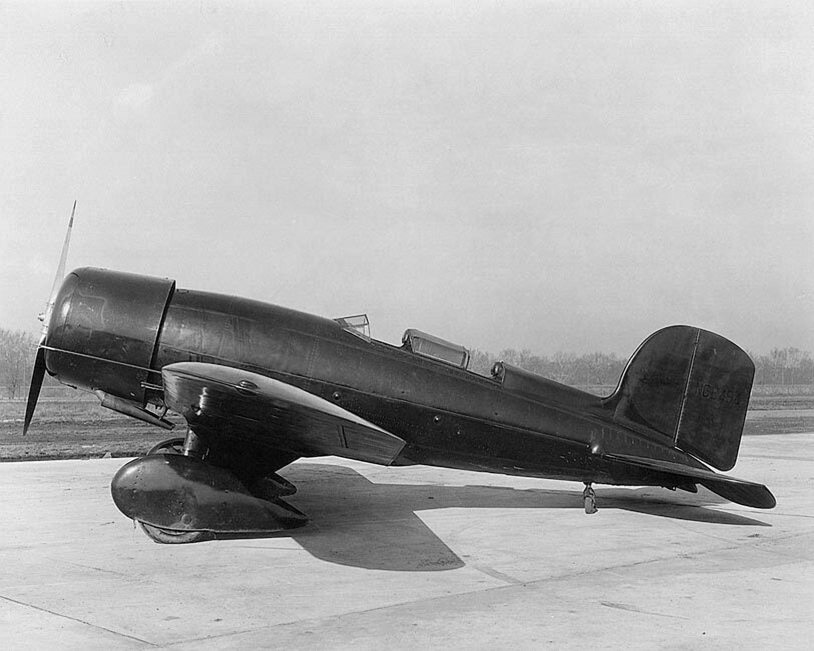 Lockheed Model 8 Sirius Aircraft Side View - 20x30 Inch Glossy ...