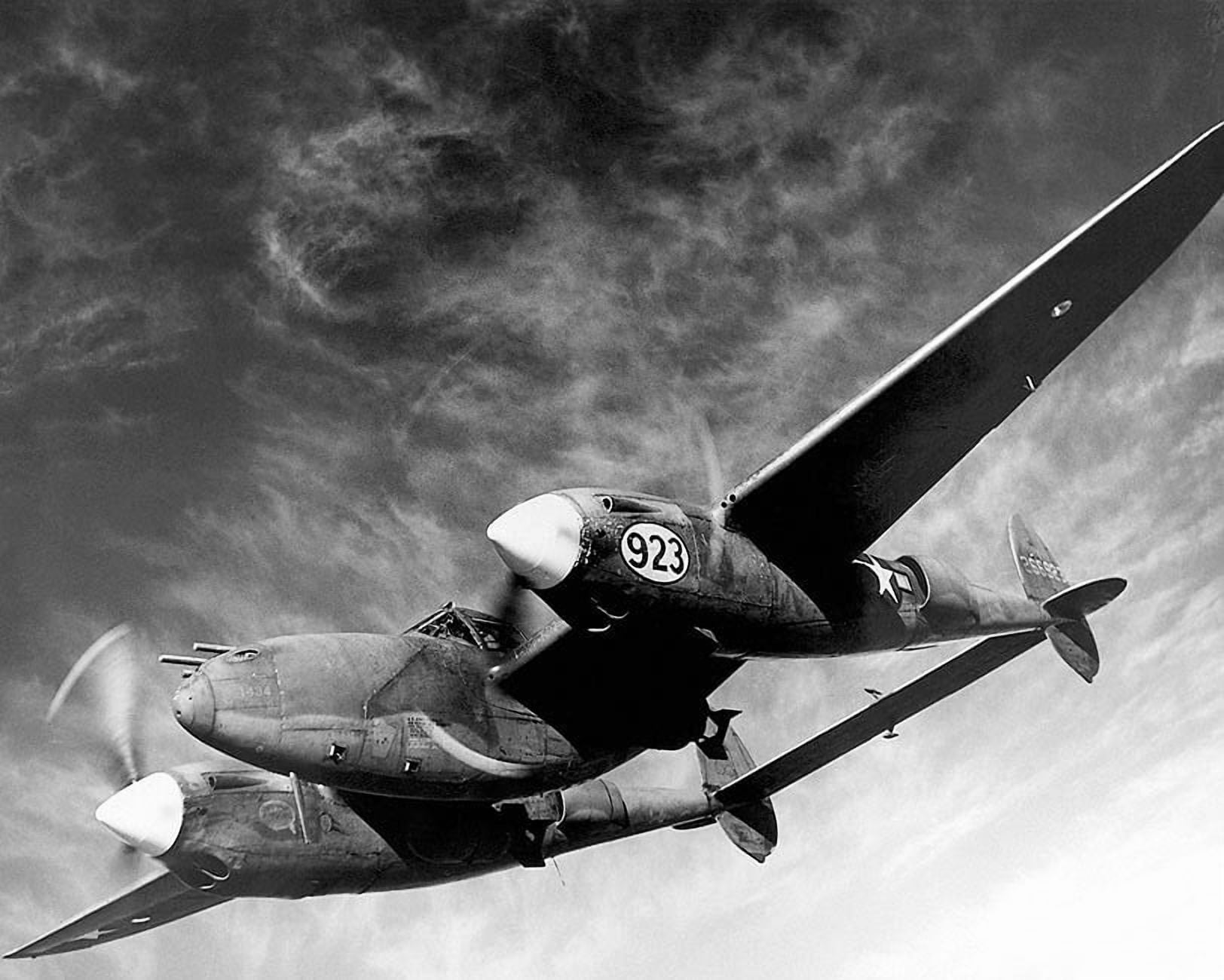 Lockheed P-38 Lightning in Flight Style -1 - 20x30 Inch Laminated ...